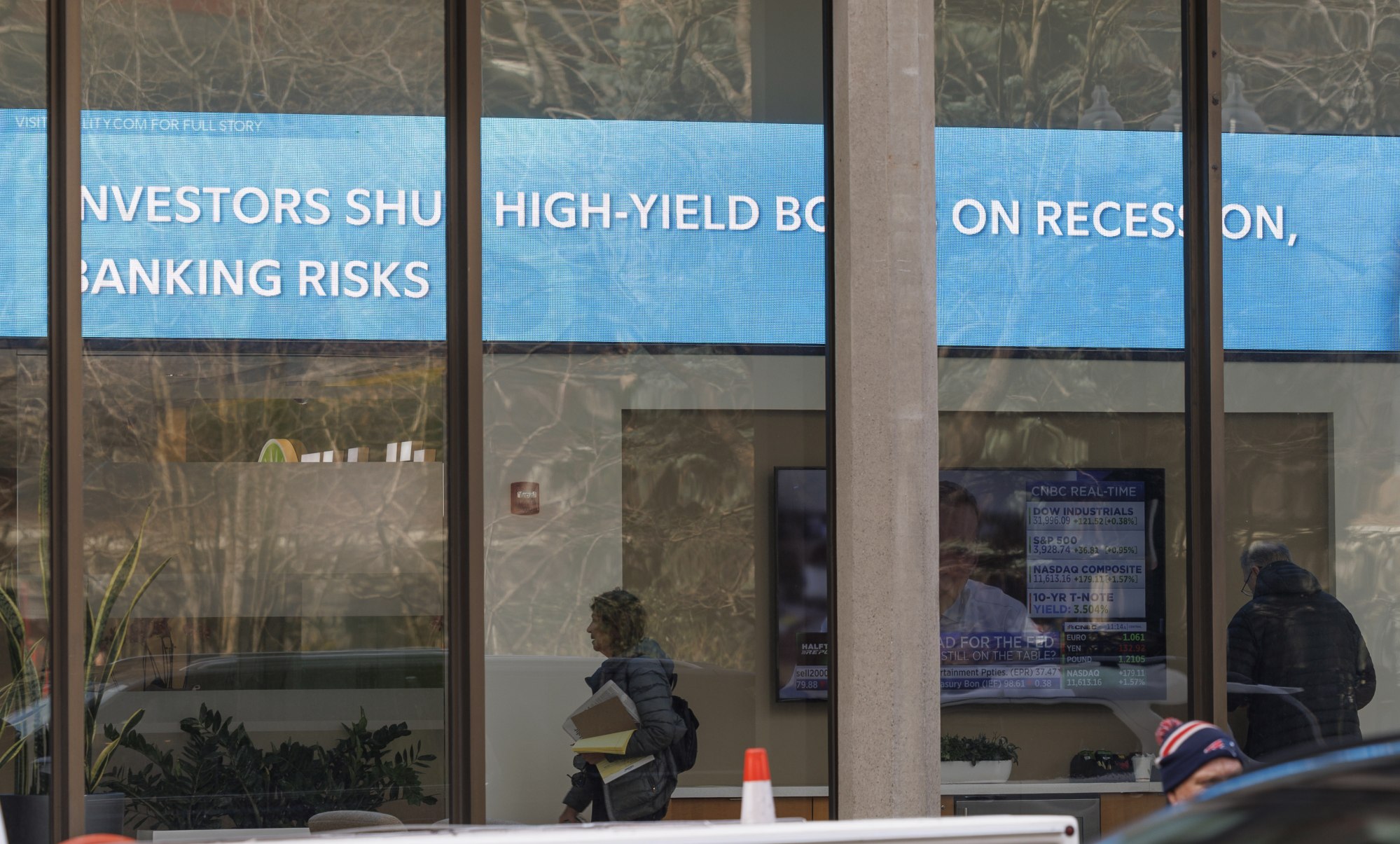 Opinion | We need a better financial system so bankers can’t go on ...