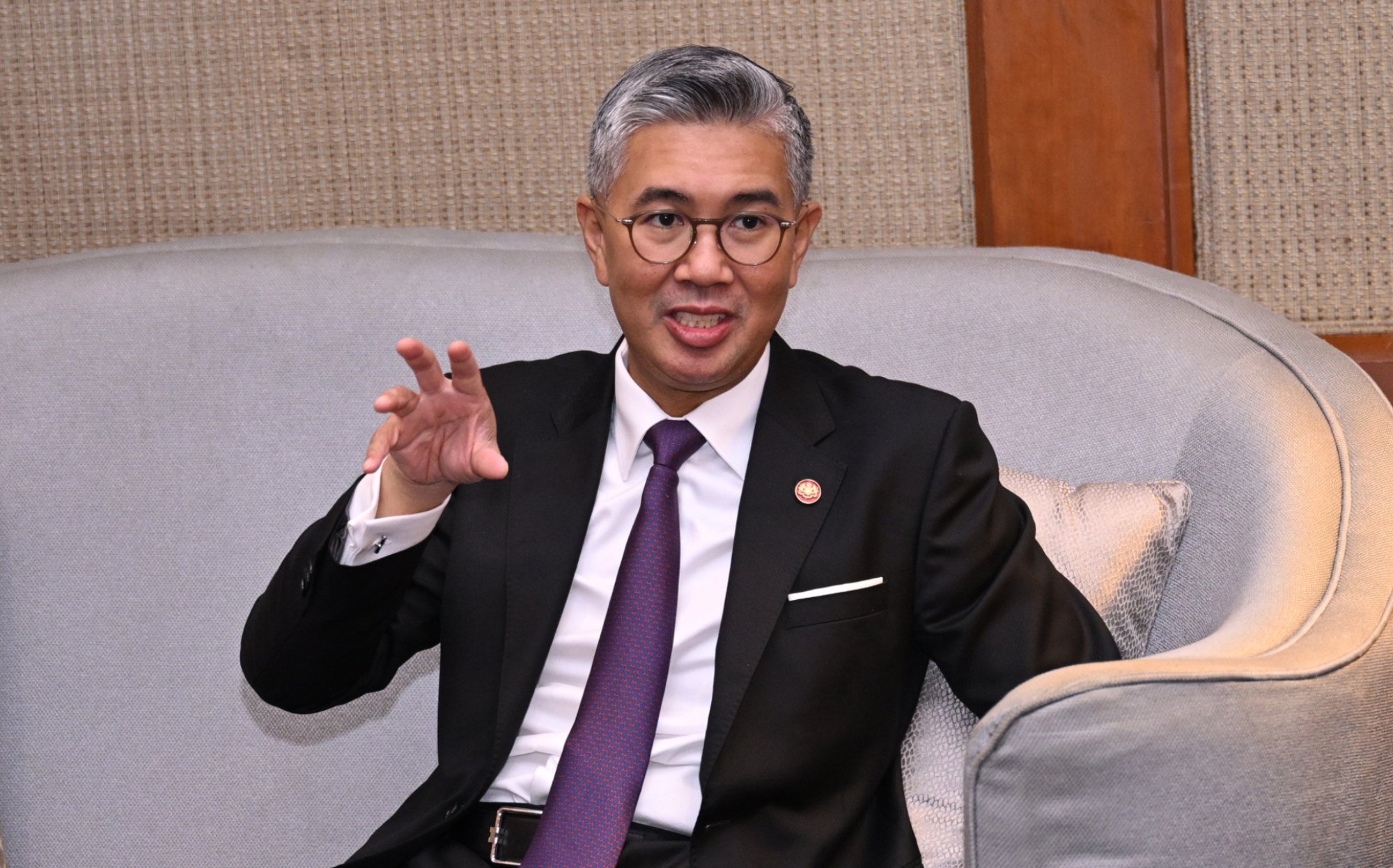 Malaysia lauds ‘historic’ deals in Beijing but shadow of South China ...