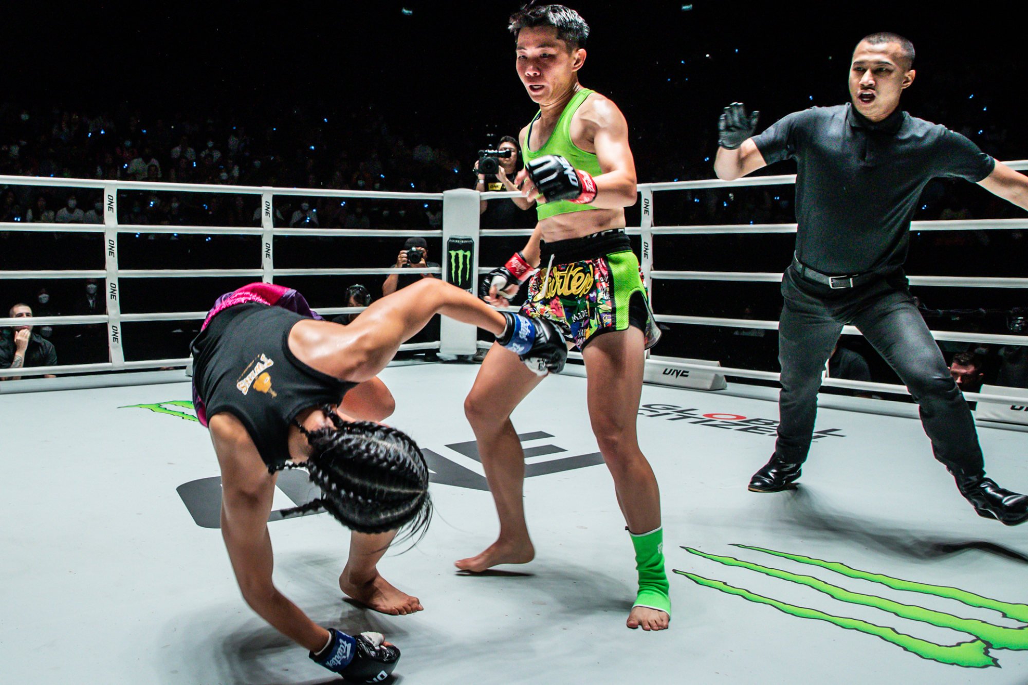 ONE Championship: 4 Thai fighters win US$10,000 bonuses at Lumpinee ...