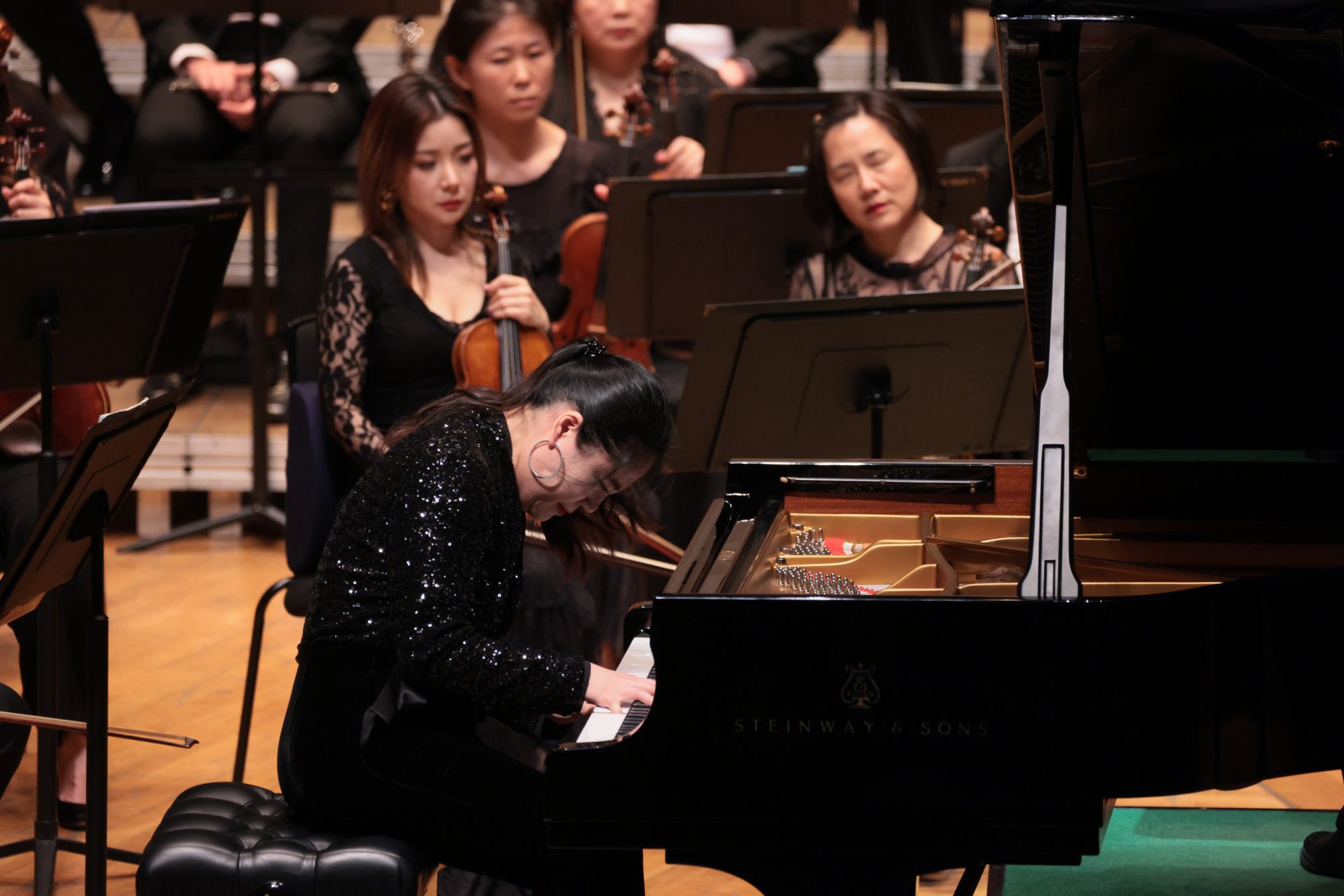 Paavo Järvi precise and poised in superb Sibelius with HK Phil, Chinese ...