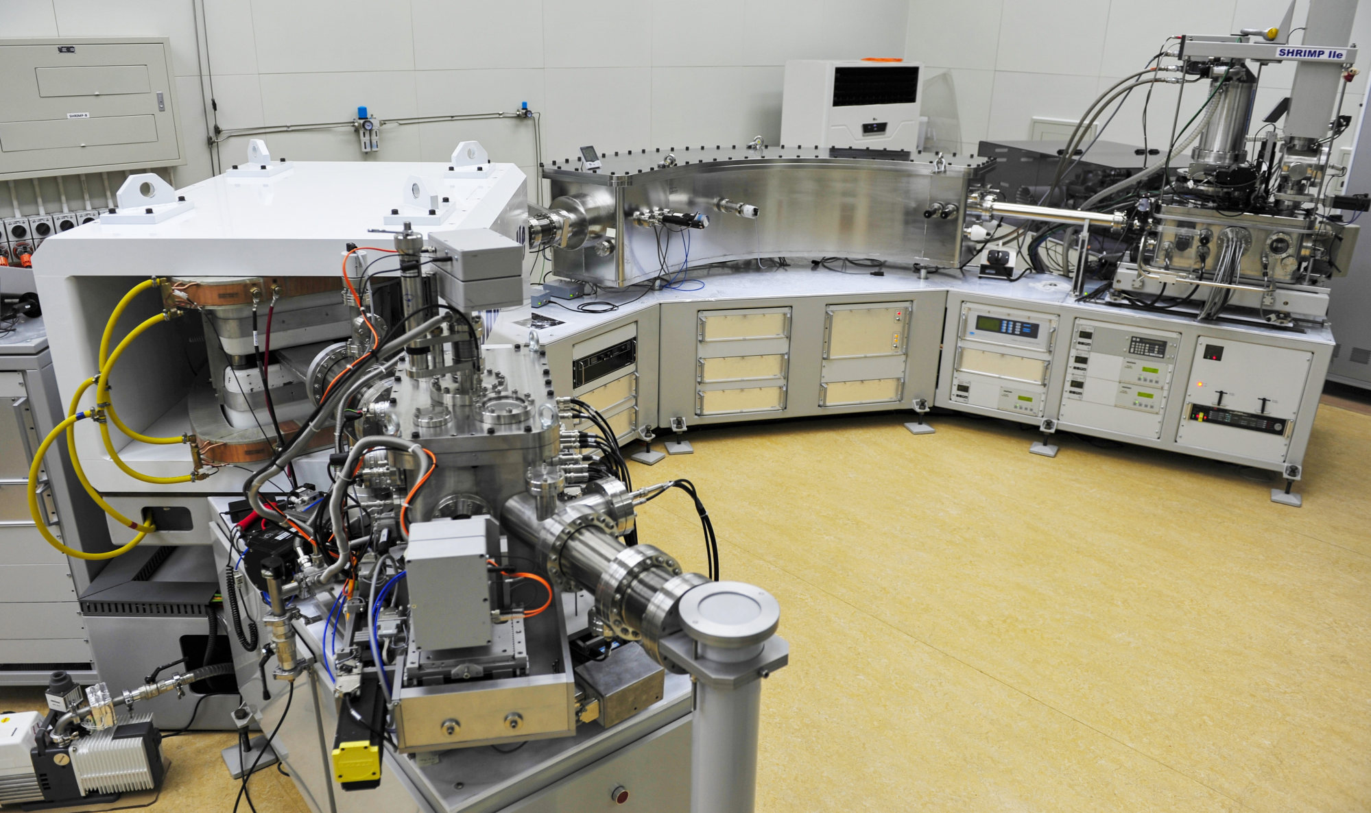 The time machine taking China’s earth scientists back through the dust ...