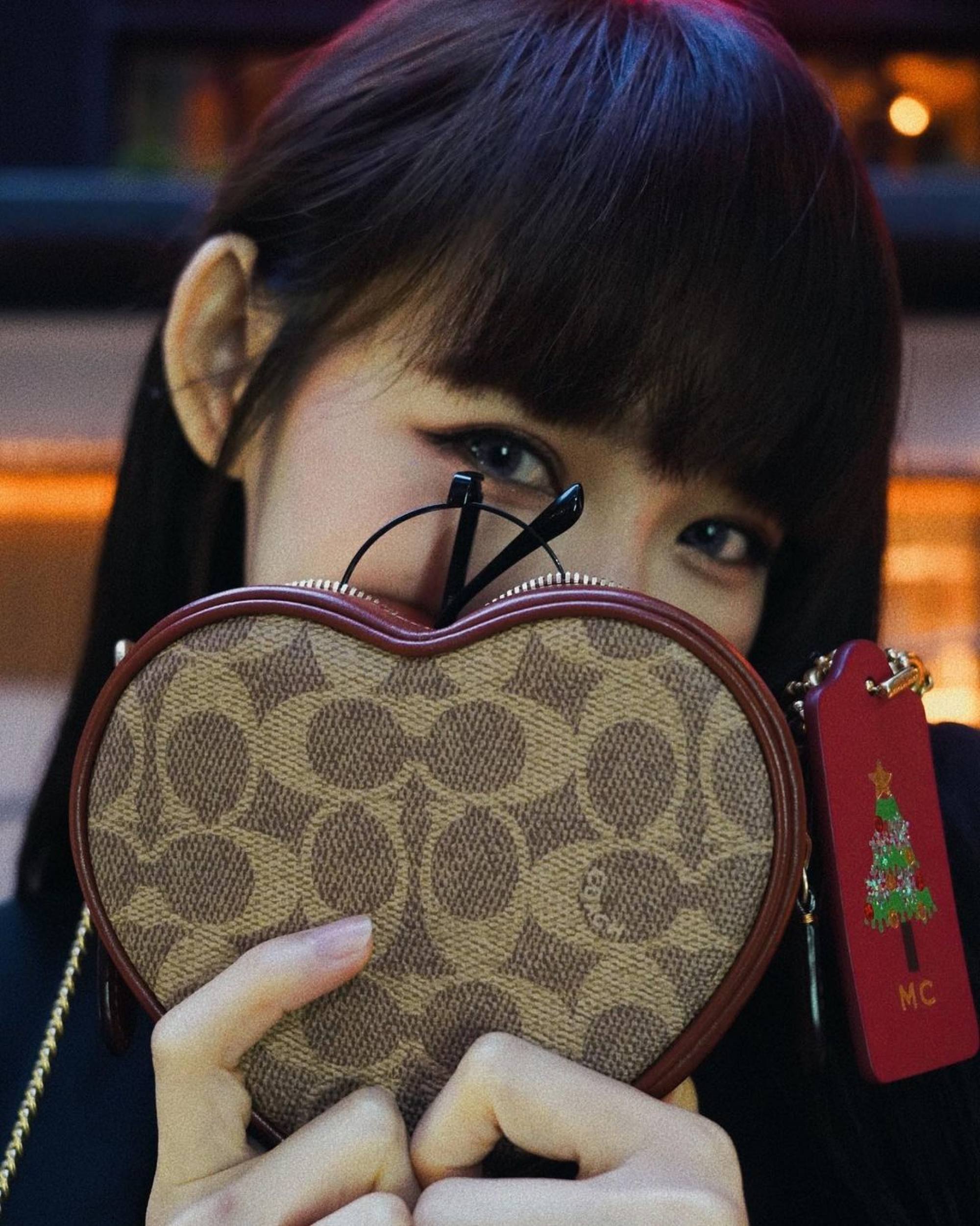 Inside Lin Min Chen Favourite Luxury Fashion Brands The Hong Kong Based Actress Sparkles In