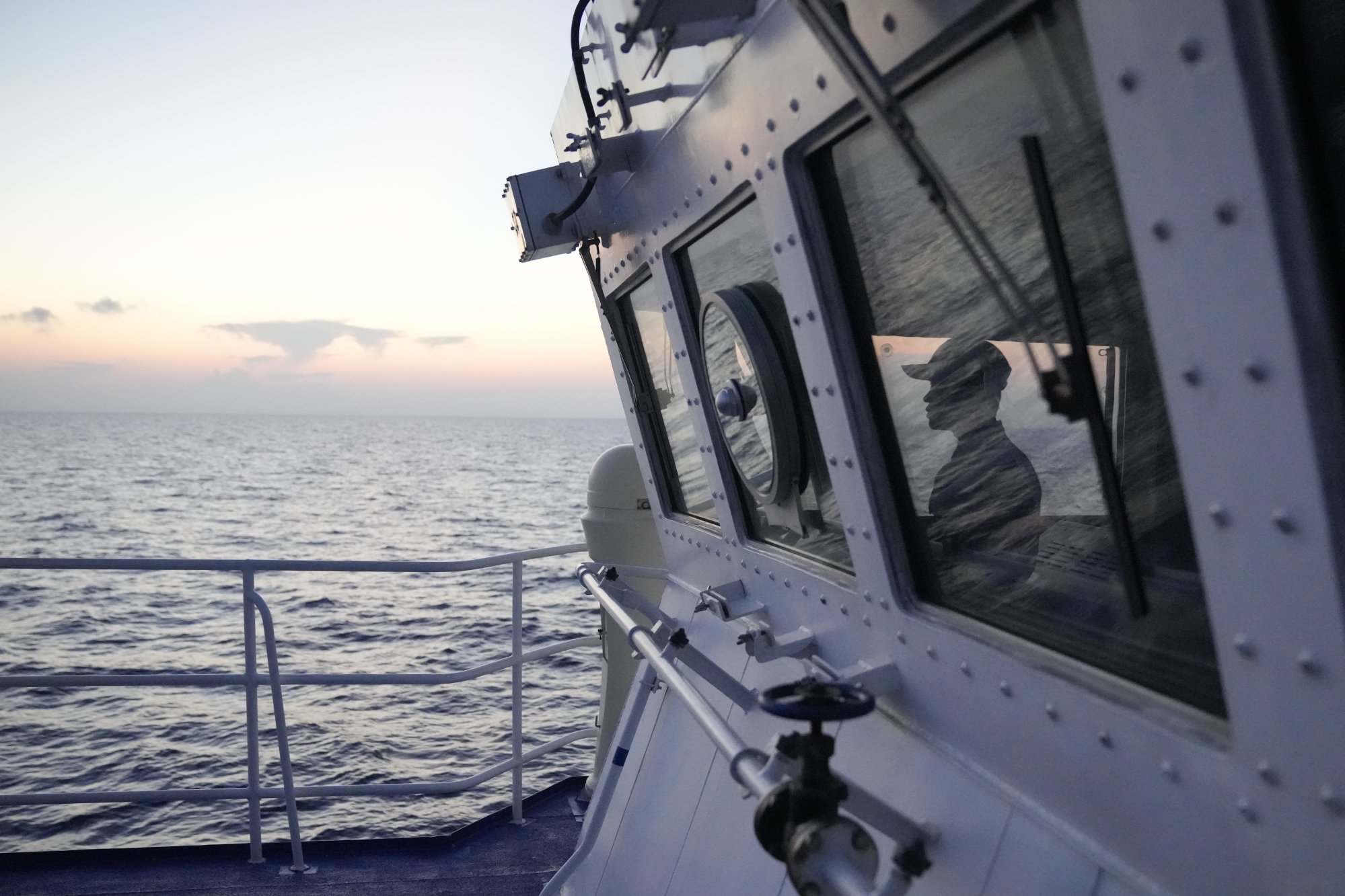 Life aboard the Philippines’ South China Sea patrols: sunburn, karaoke ...