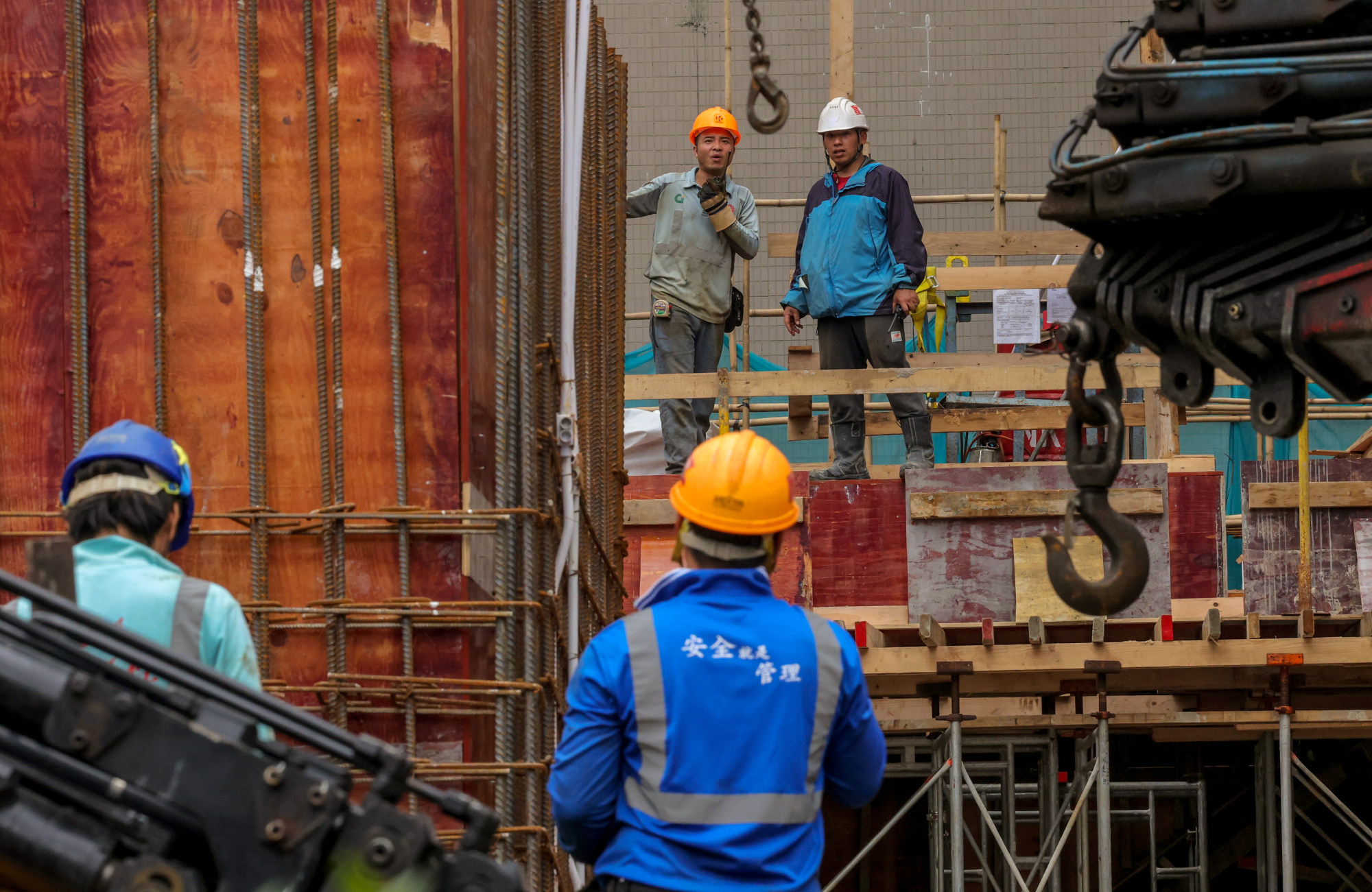 Hong Kong bosses in hot seat? New 3-tier guide to protect outdoor ...