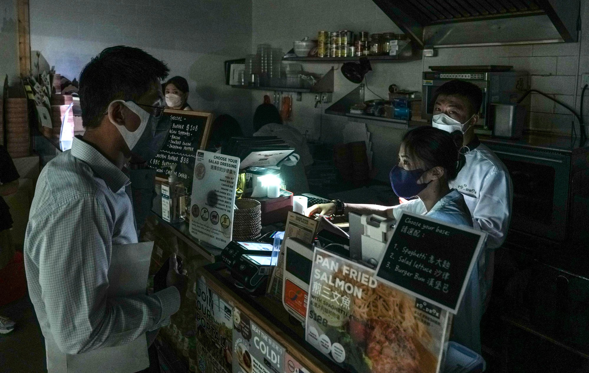 HK Electric blames major Hong Kong Island blackout on staff ‘lacking ...