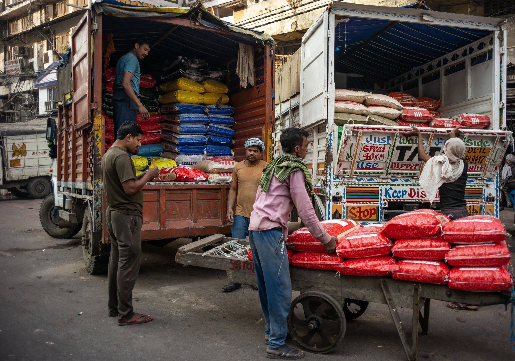 Australia cosies up to India to balance China, but is the relationship ...