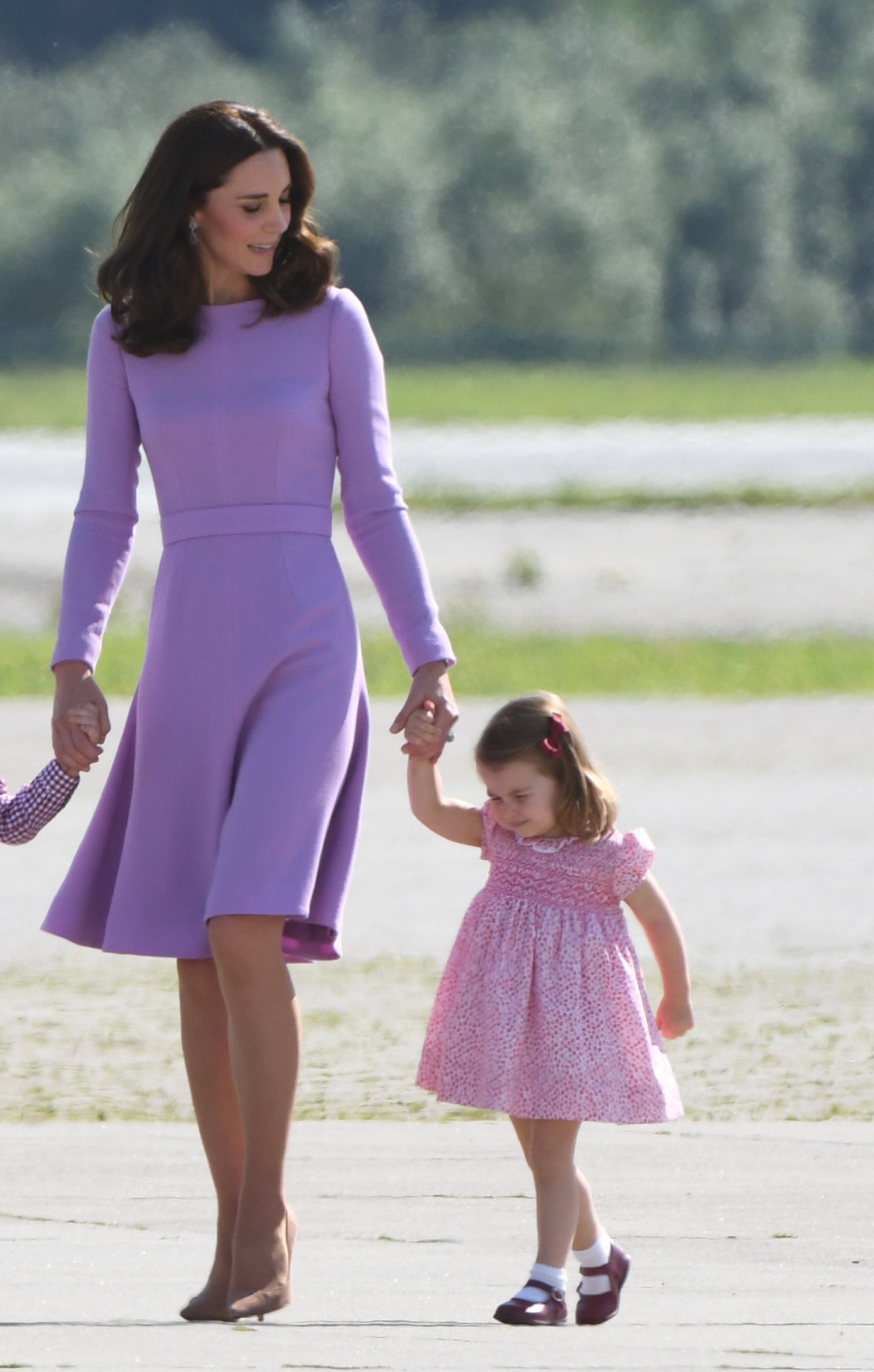 7 Of Kate Middleton And Princess Charlotte s Top Twinning Fashion