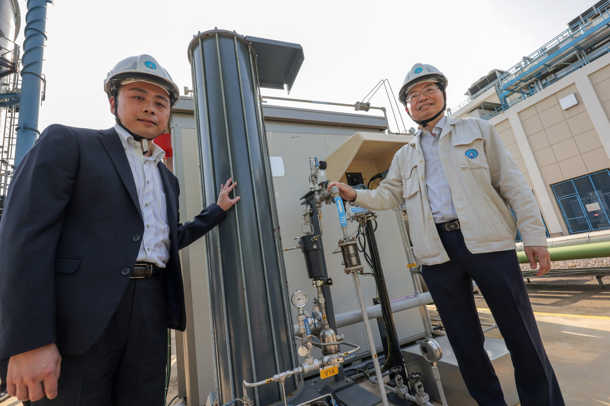 Hong Kong gas firm and government team up to produce hydrogen for heavy ...