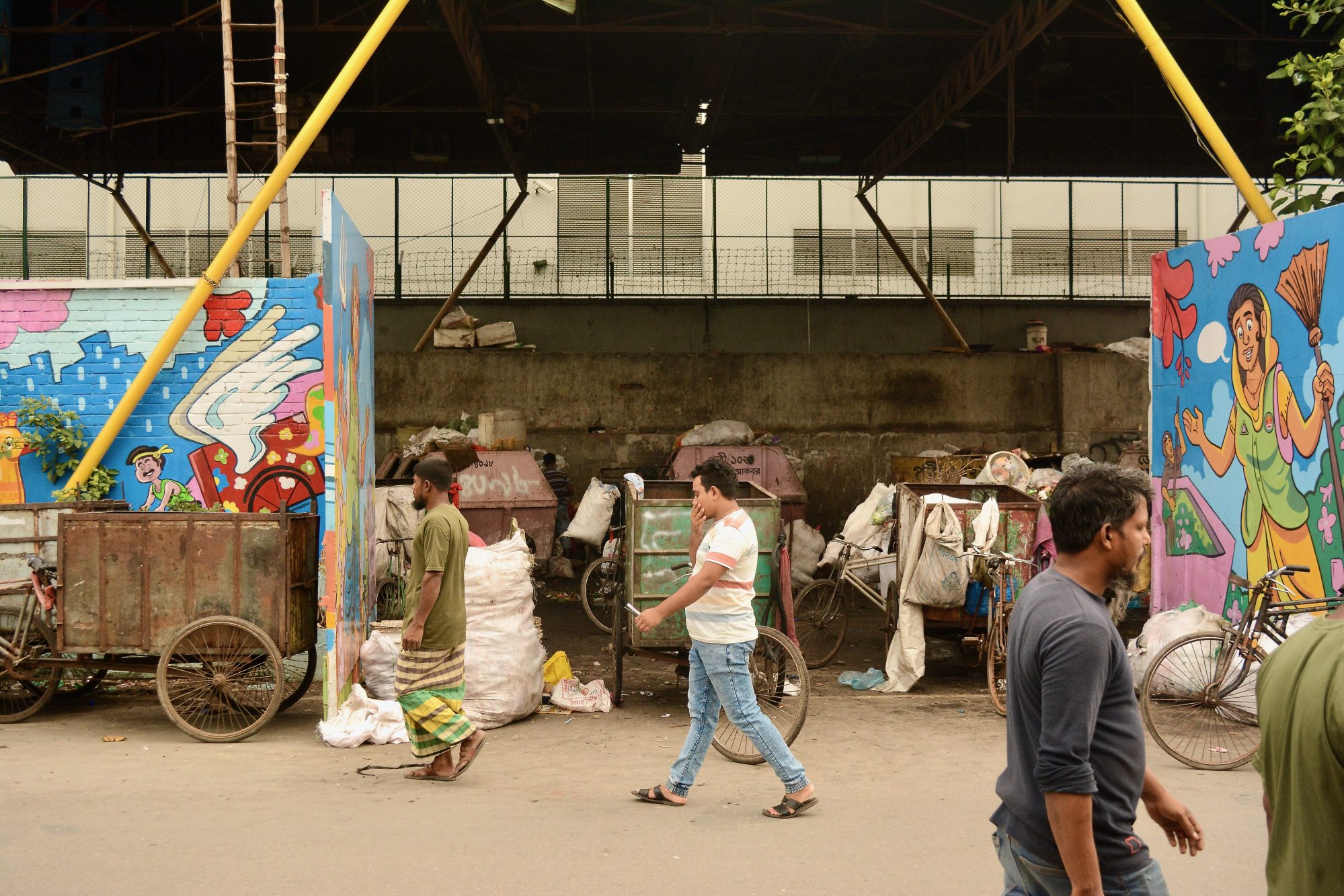 Bangladesh’s fast-growing capital is overflowing with garbage. Can it ...
