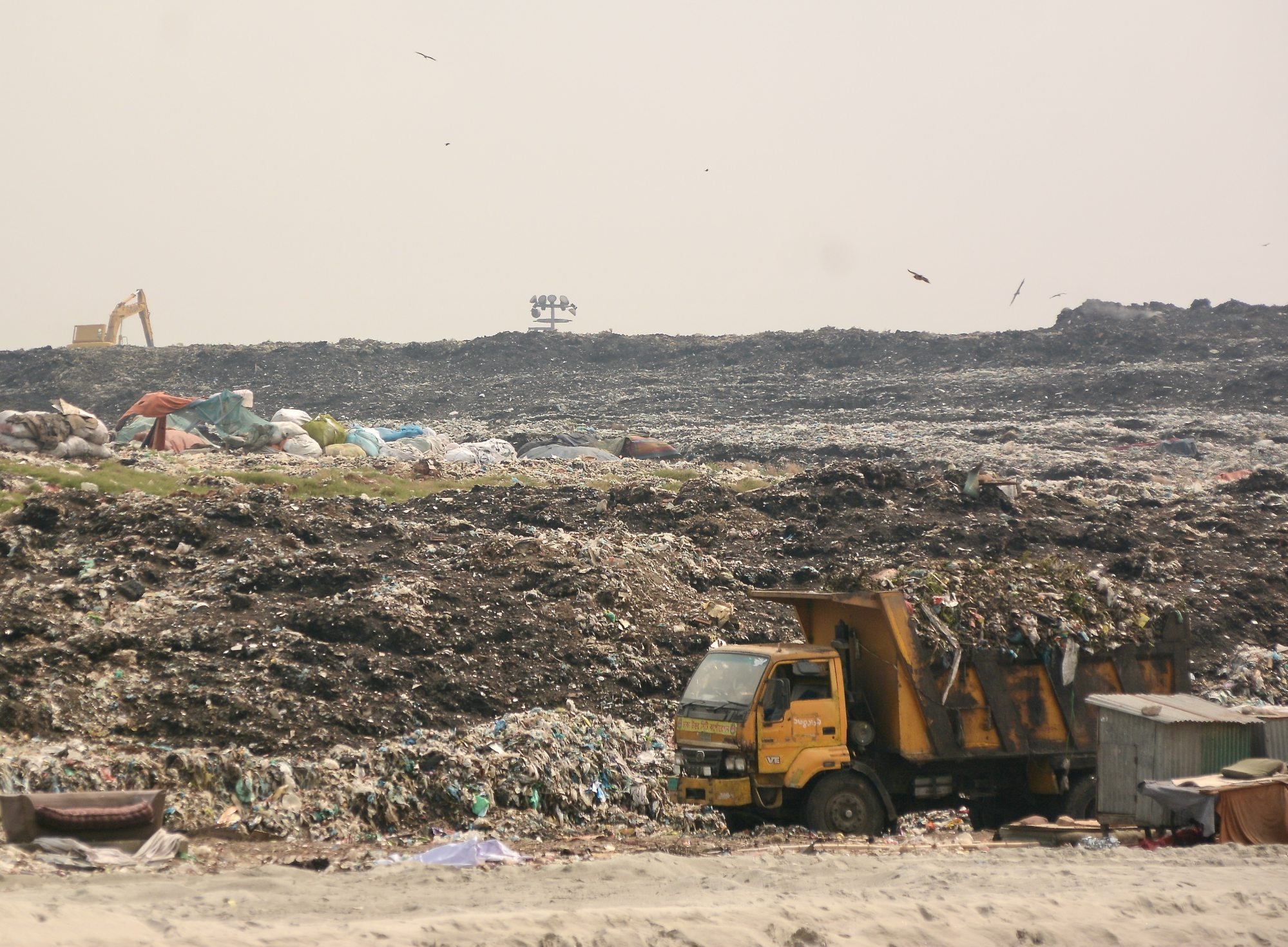 Bangladesh’s fast-growing capital is overflowing with garbage. Can it turn its excess waste into ...