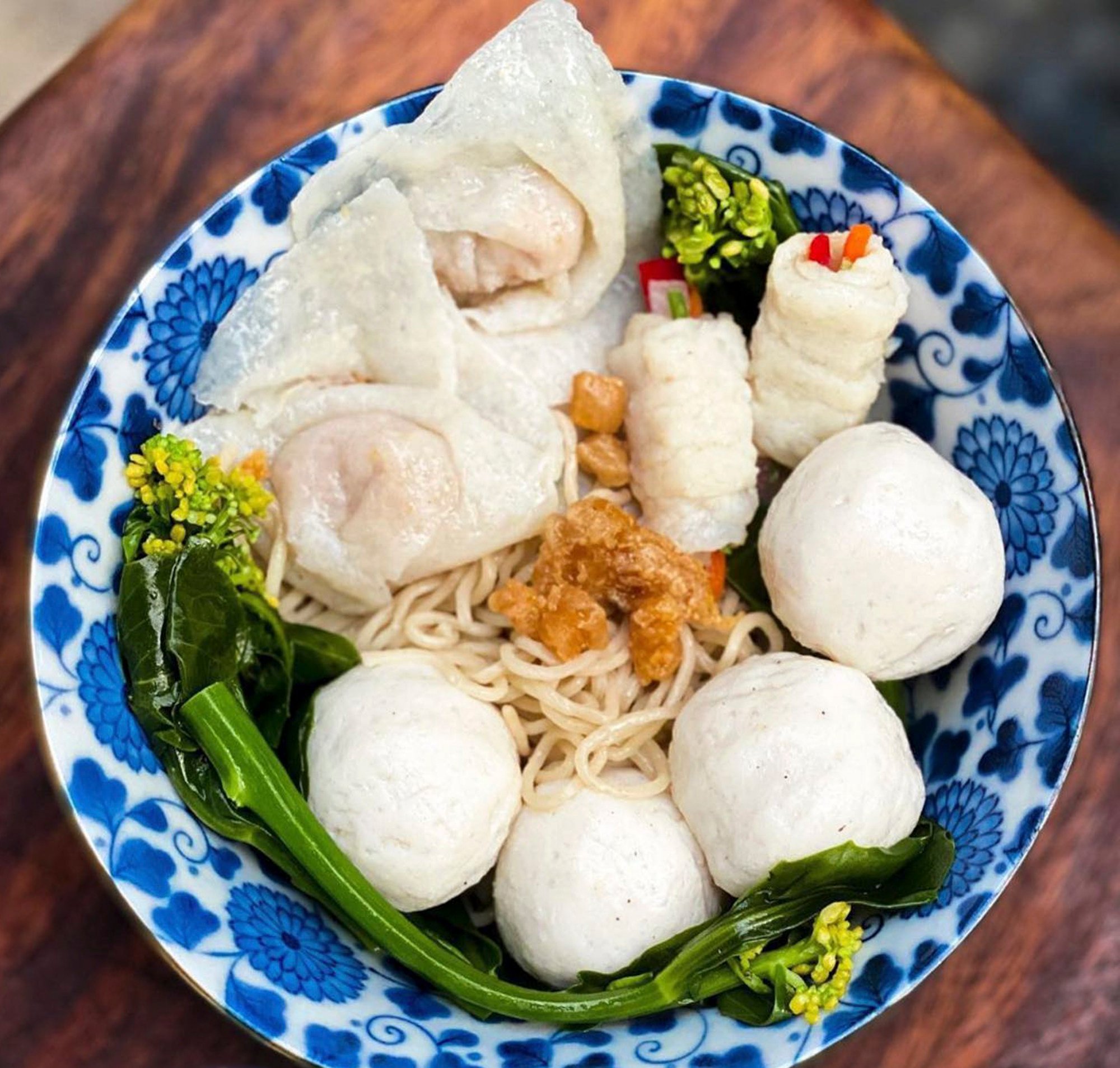 Michelin Guide Singapore 2023 sees new Bib Gourmand wins for 17 hawker ...