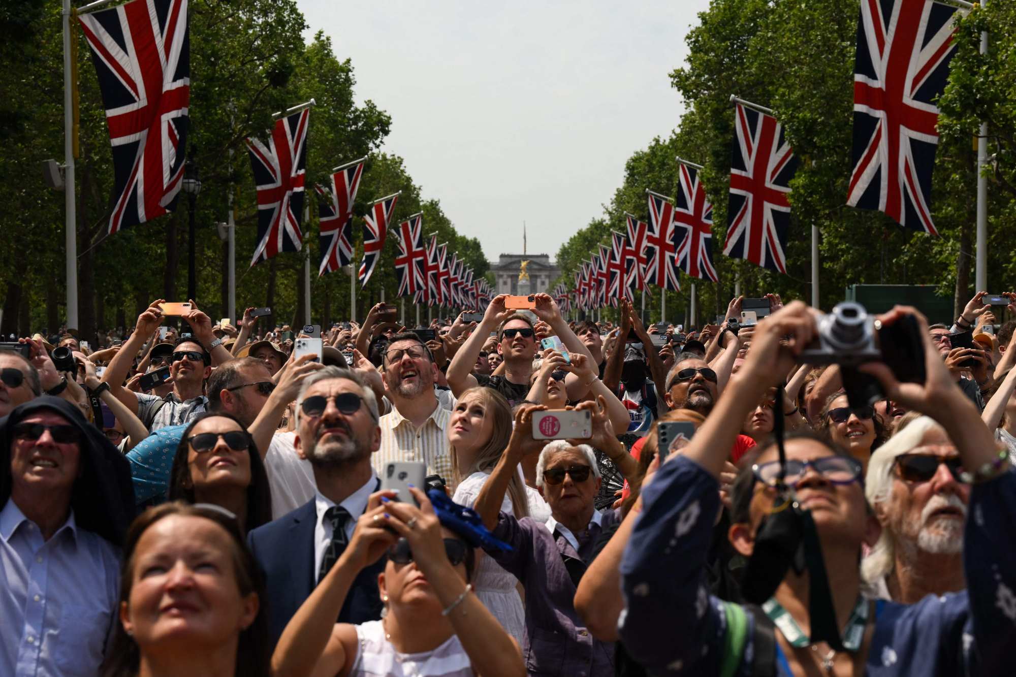 UK royal family unite at Buckingham Palace for King Charles’ inaugural ...