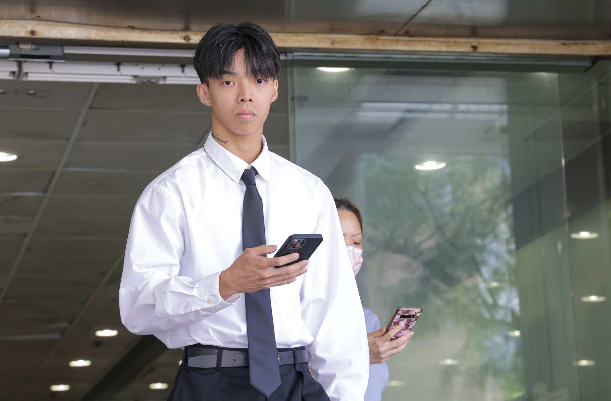 Alleged Hong Kong rail roof riders receive bail so they can get legal ...