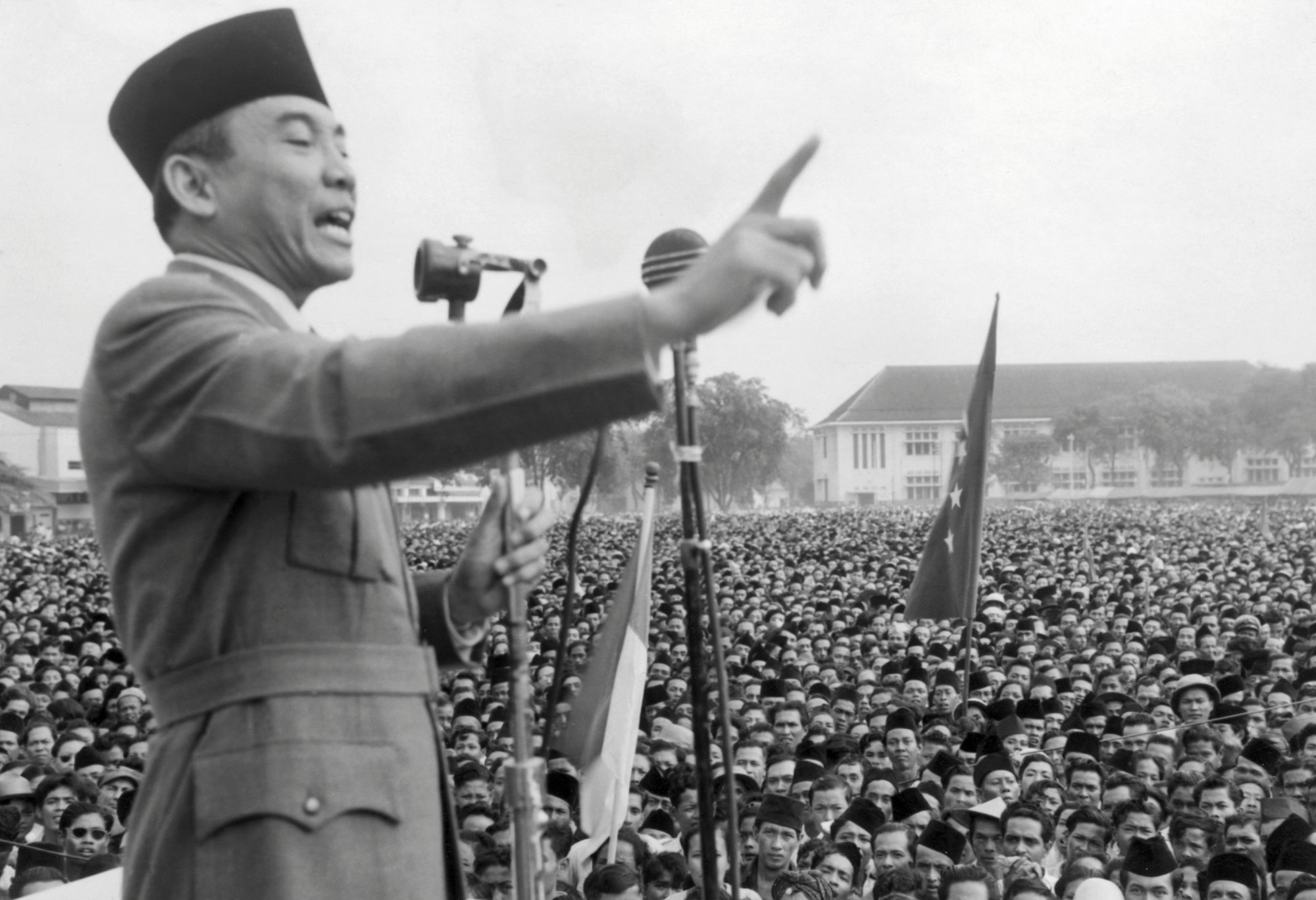 Indonesian Critics Ask What Use Is Dutch Recognition Of 1945 indonesian-critics-ask-what-use-is-dutch-recognition-of-1945