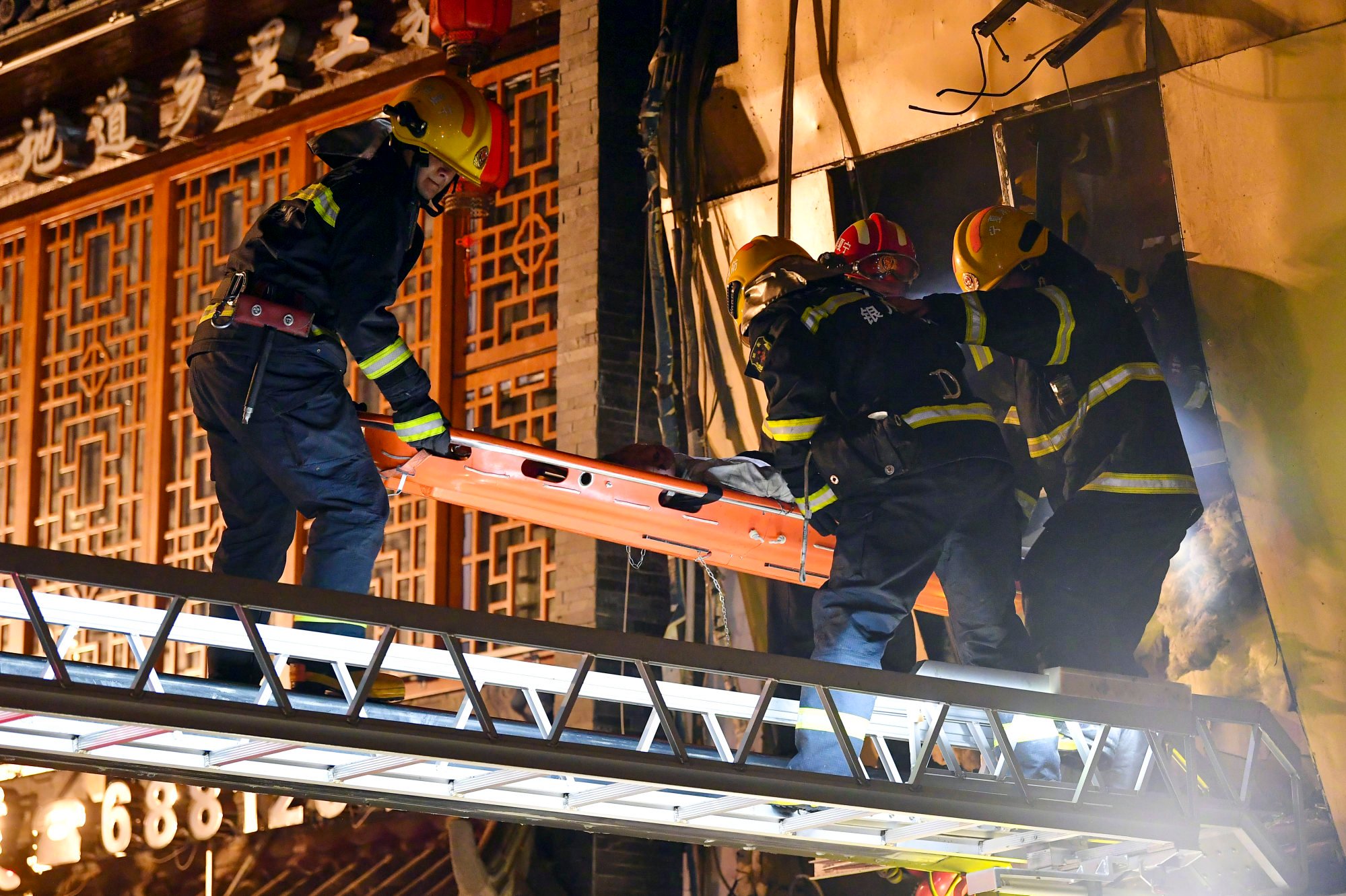 9 held after China restaurant gas tank blast kills 31 on eve of Dragon ...