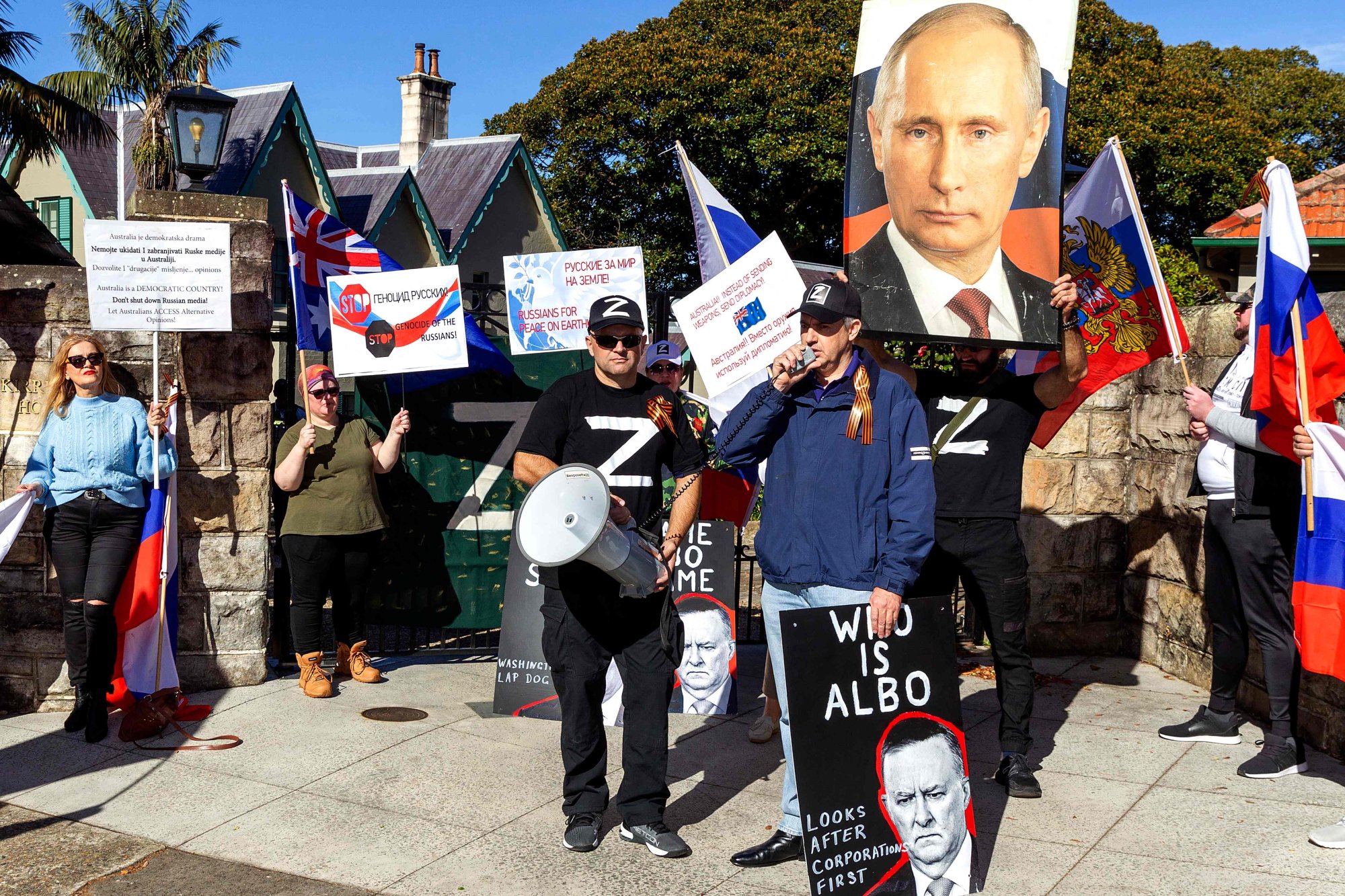 Australia evicts Russian squatter-diplomat, pledges US$73 million aid ...