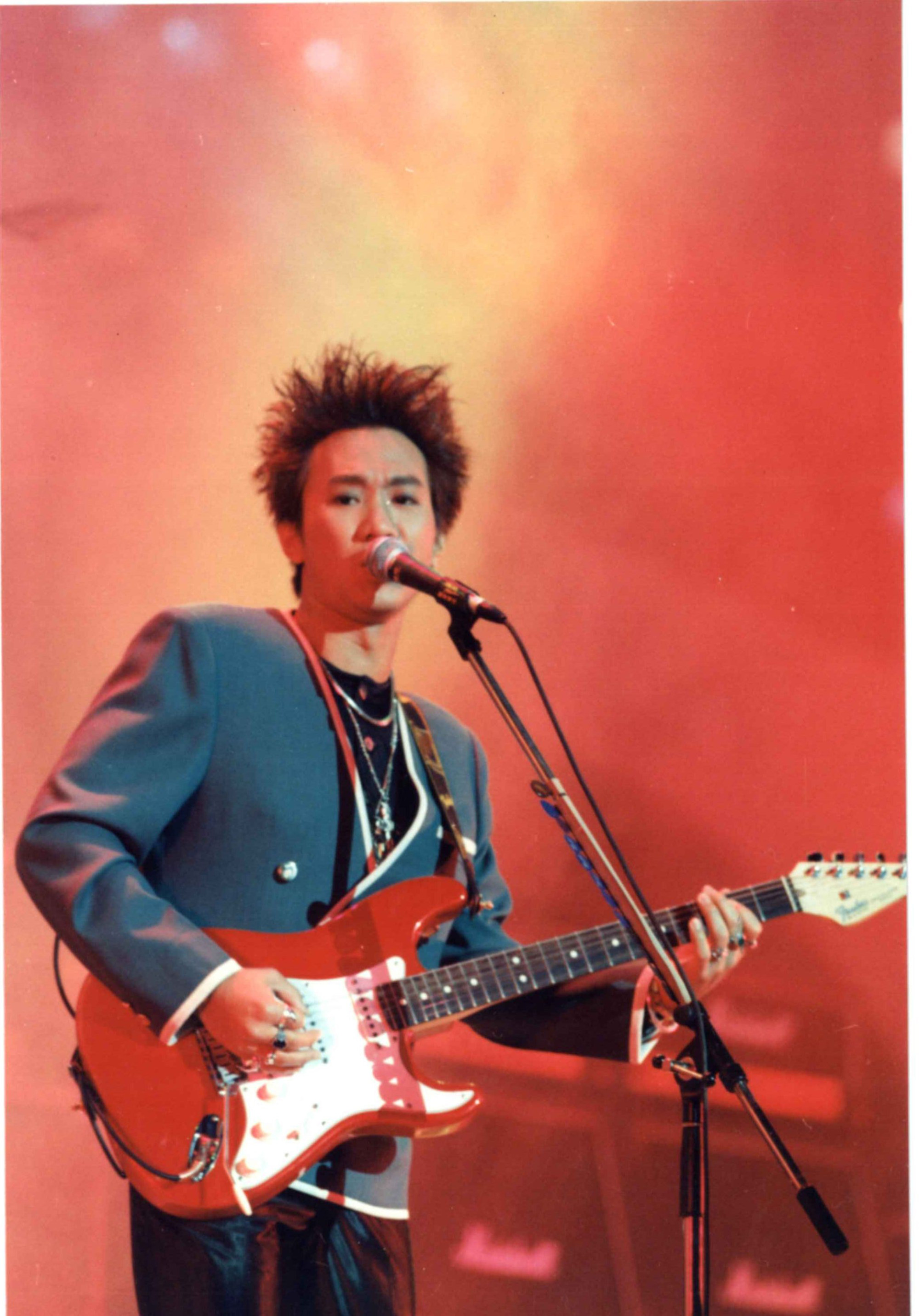 Photos of Beyond lead singer Wong Ka-kui, whose untimely death 30 years ...