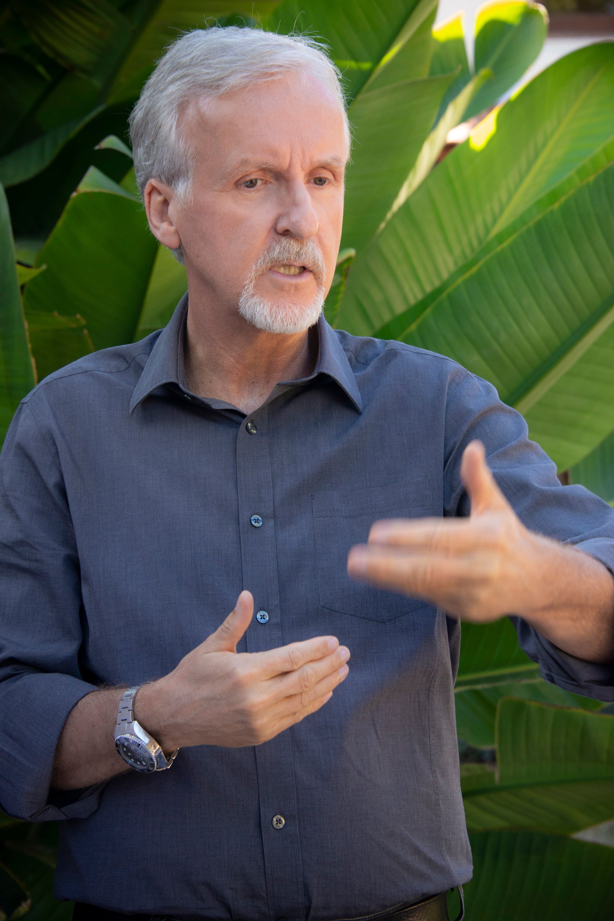How James Cameron makes and spends his incredible fortune: the ...