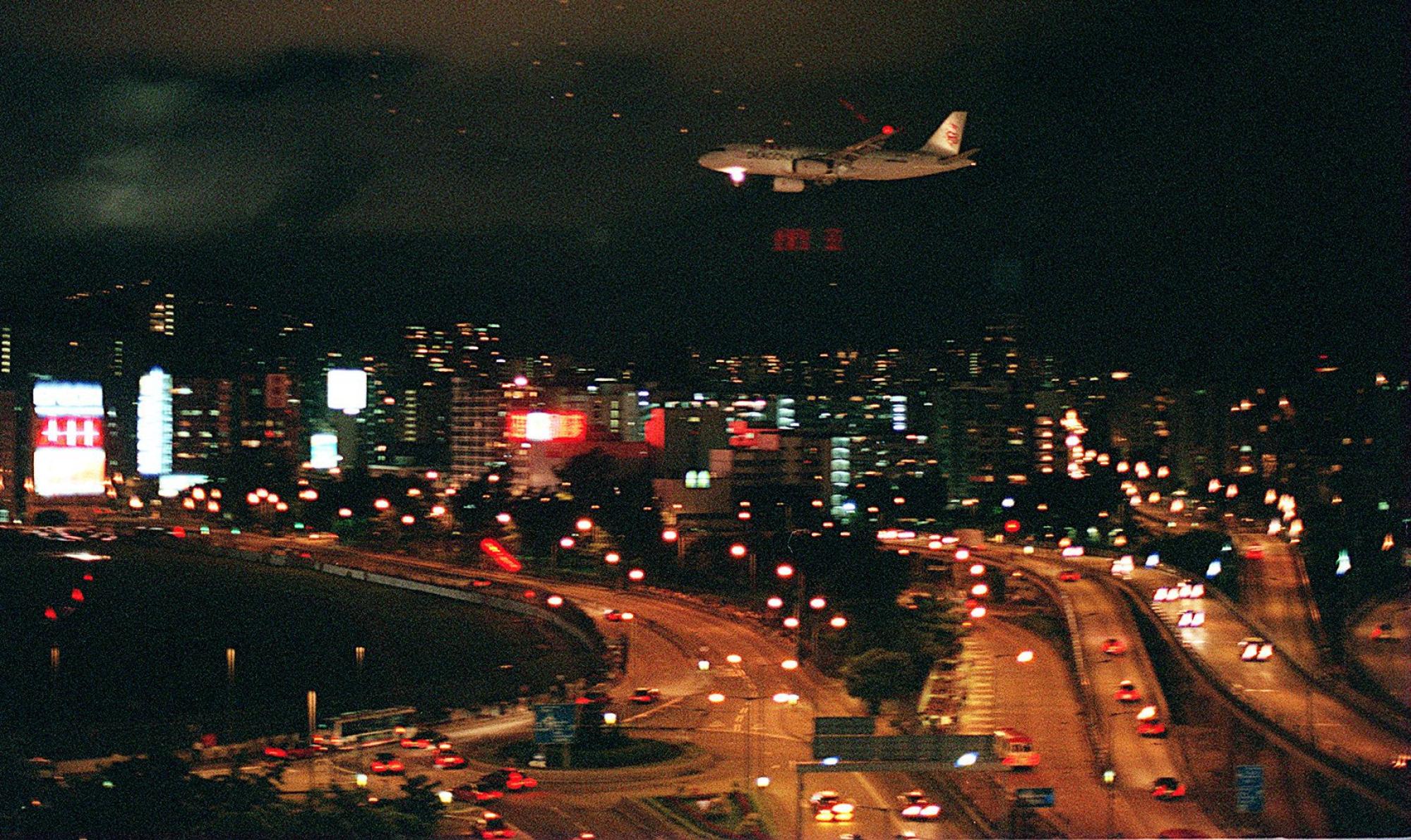 Hong Kong’s old Kai Tak Airport closes: ‘We’ll miss you’ — from the ...