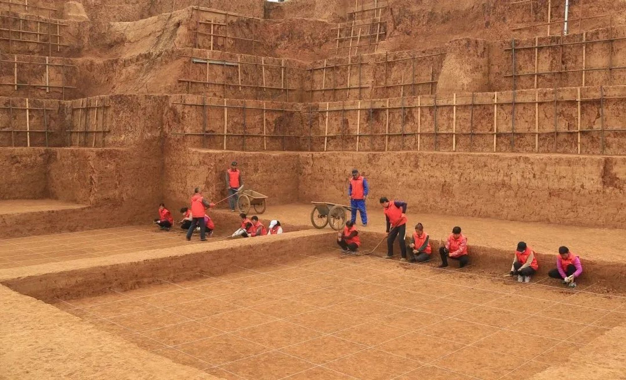 Ancient Chinese relics point to unbroken cultural links that began a ...