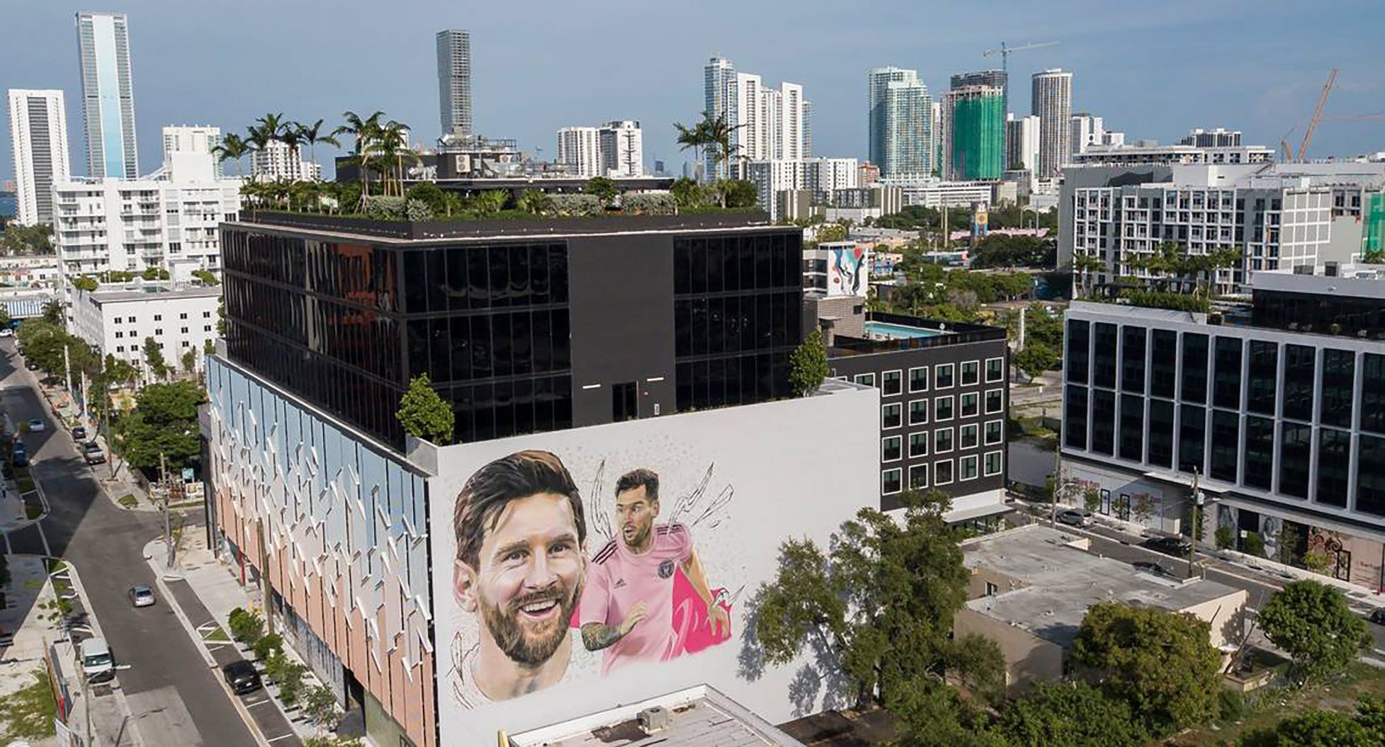Lionel Messi finally signs Inter Miami contract, set for glitzy ‘Unveil ...