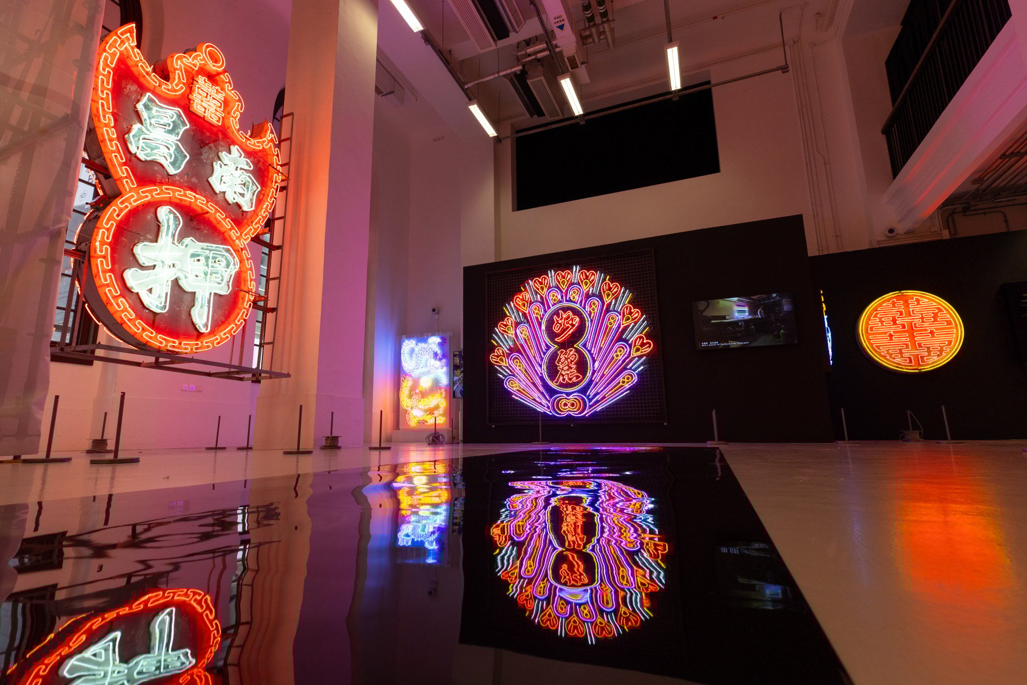 ‘We can’t let neon die’: the social enterprise rescuing neon signs ...