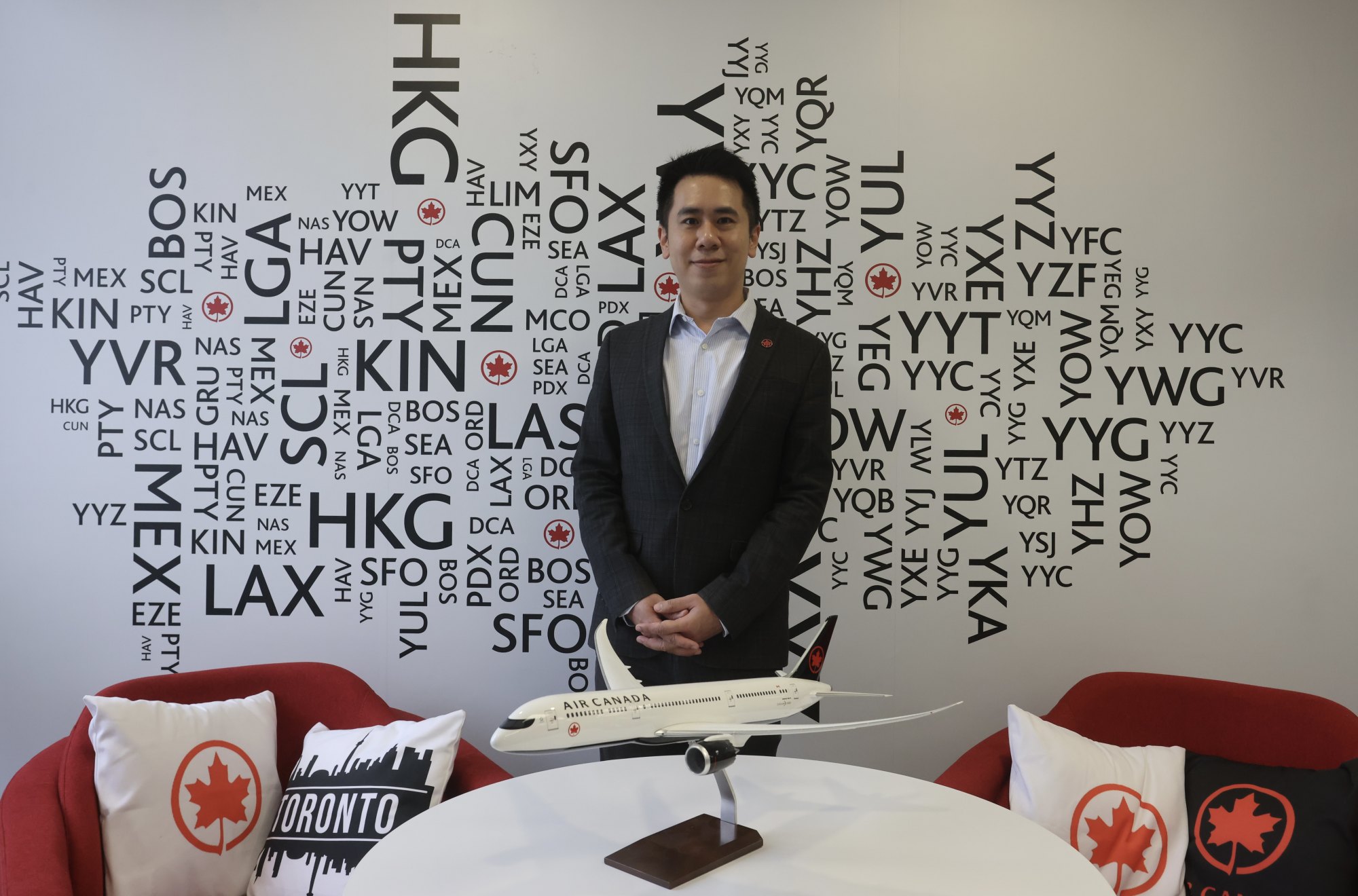 ‘Hong Kong airport can’t cope’: manpower crunch means delays for ... ‘Hong Kong airport can’t cope’: manpower crunch means delays for ...