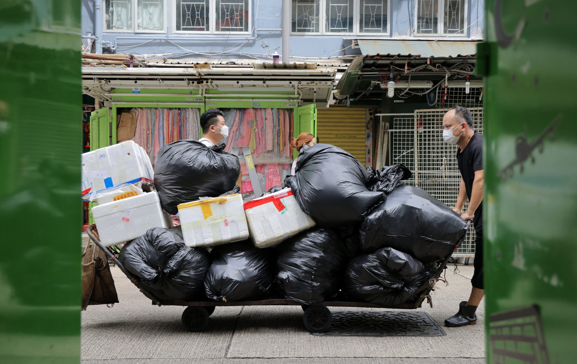 Hong Kong low-income households rose by 160,000 in 25 years up to 2021 ...
