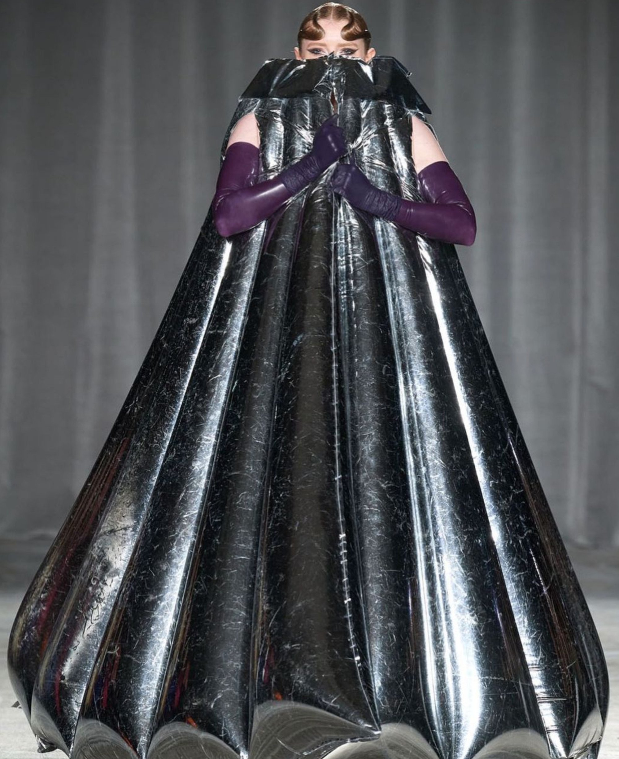 How wearable is sculptural fashion off the runway? Loewe and ...