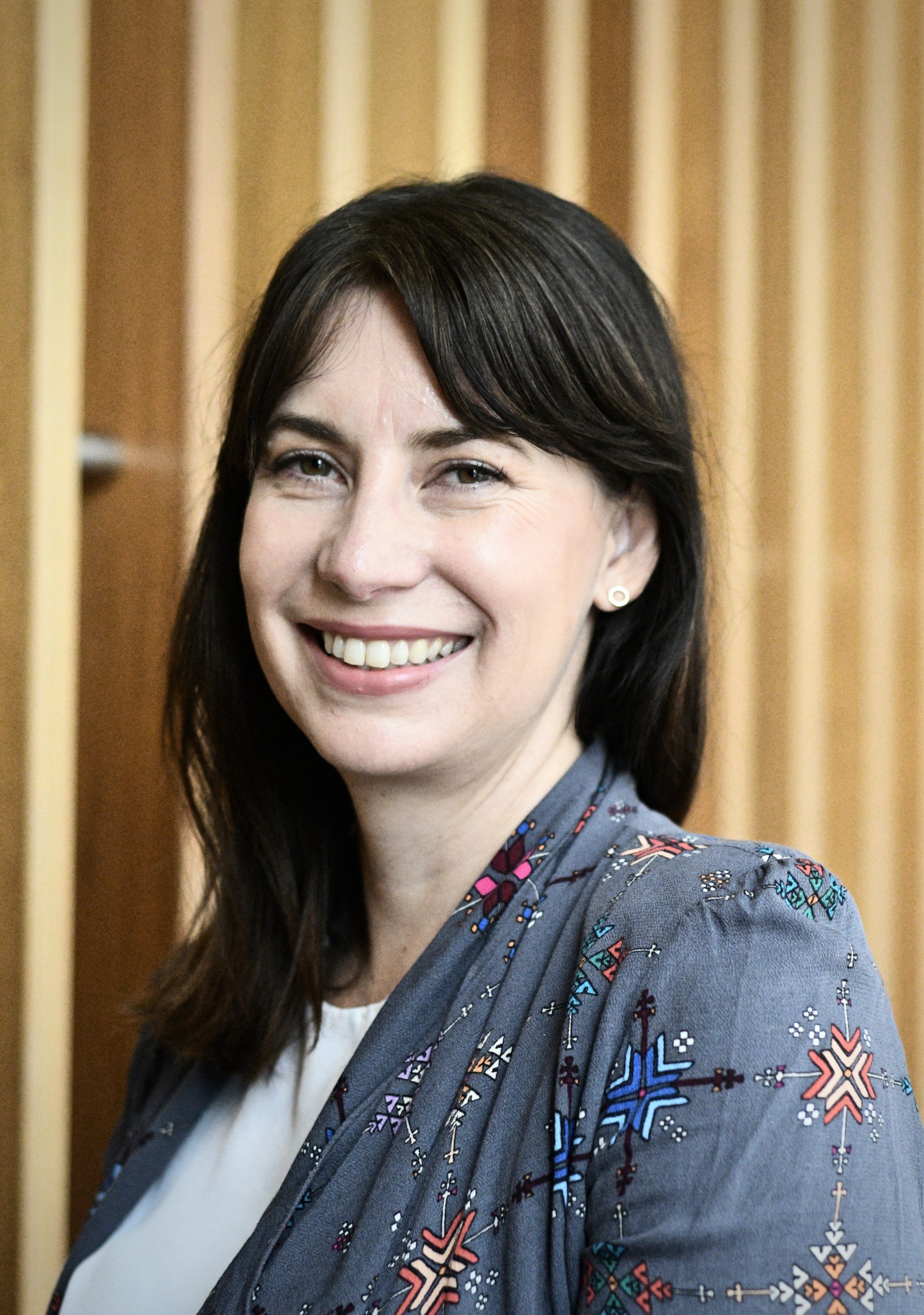 ‘An attack by aliens’: how to deal with a dementia patient’s delusions ...