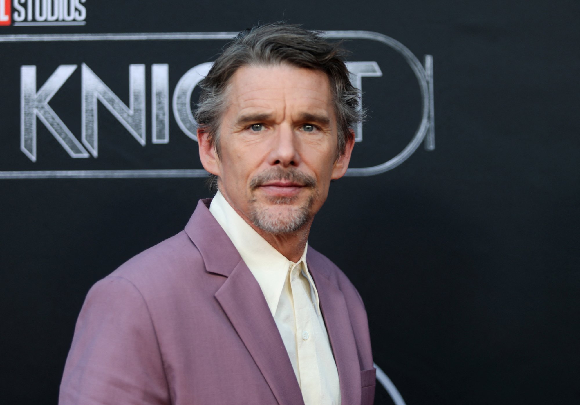 10 celebrities who have written novels: from Millie Bobby Brown and ...