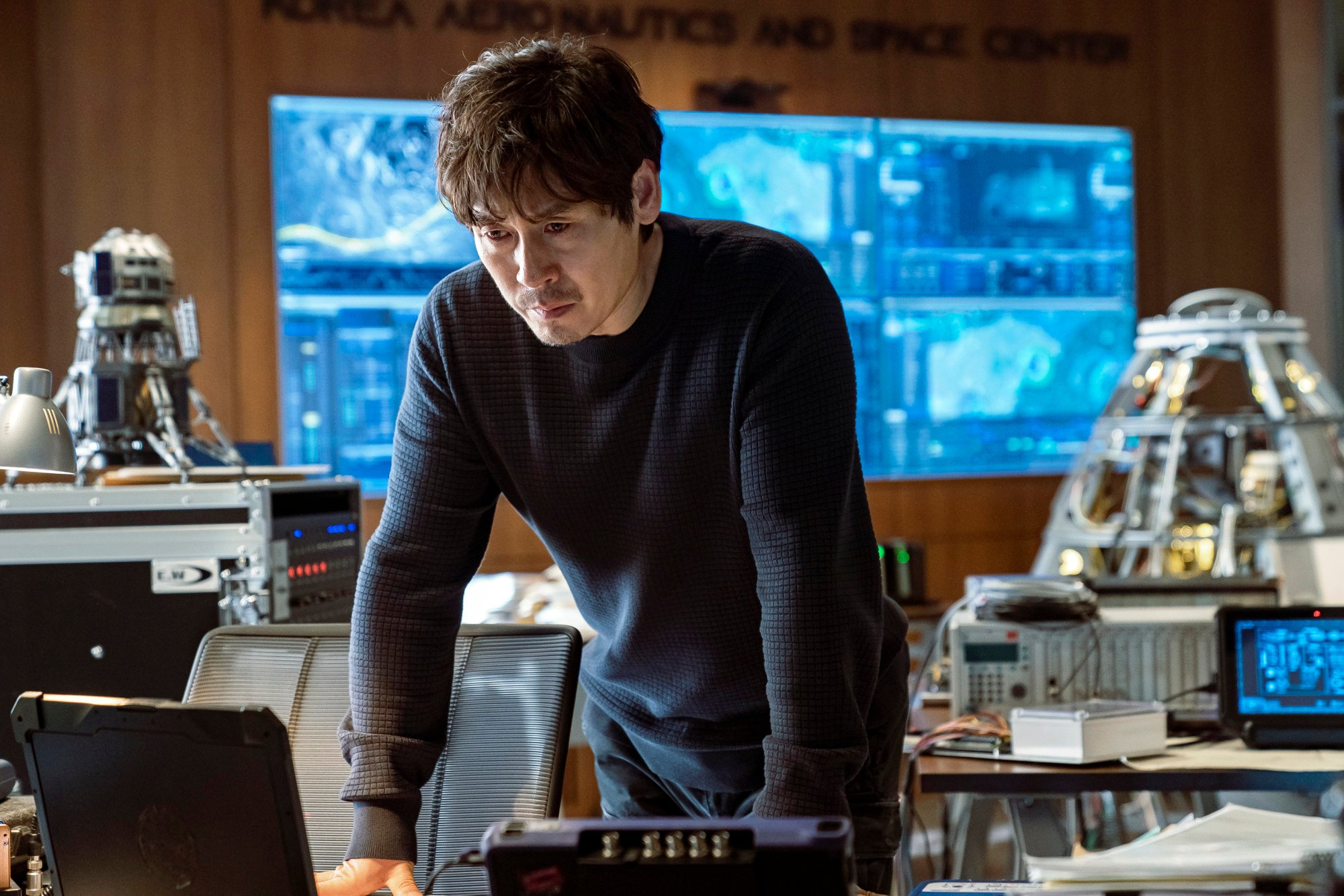 The Moon movie review: simply awful Korean riff on sci-fi blockbuster ...