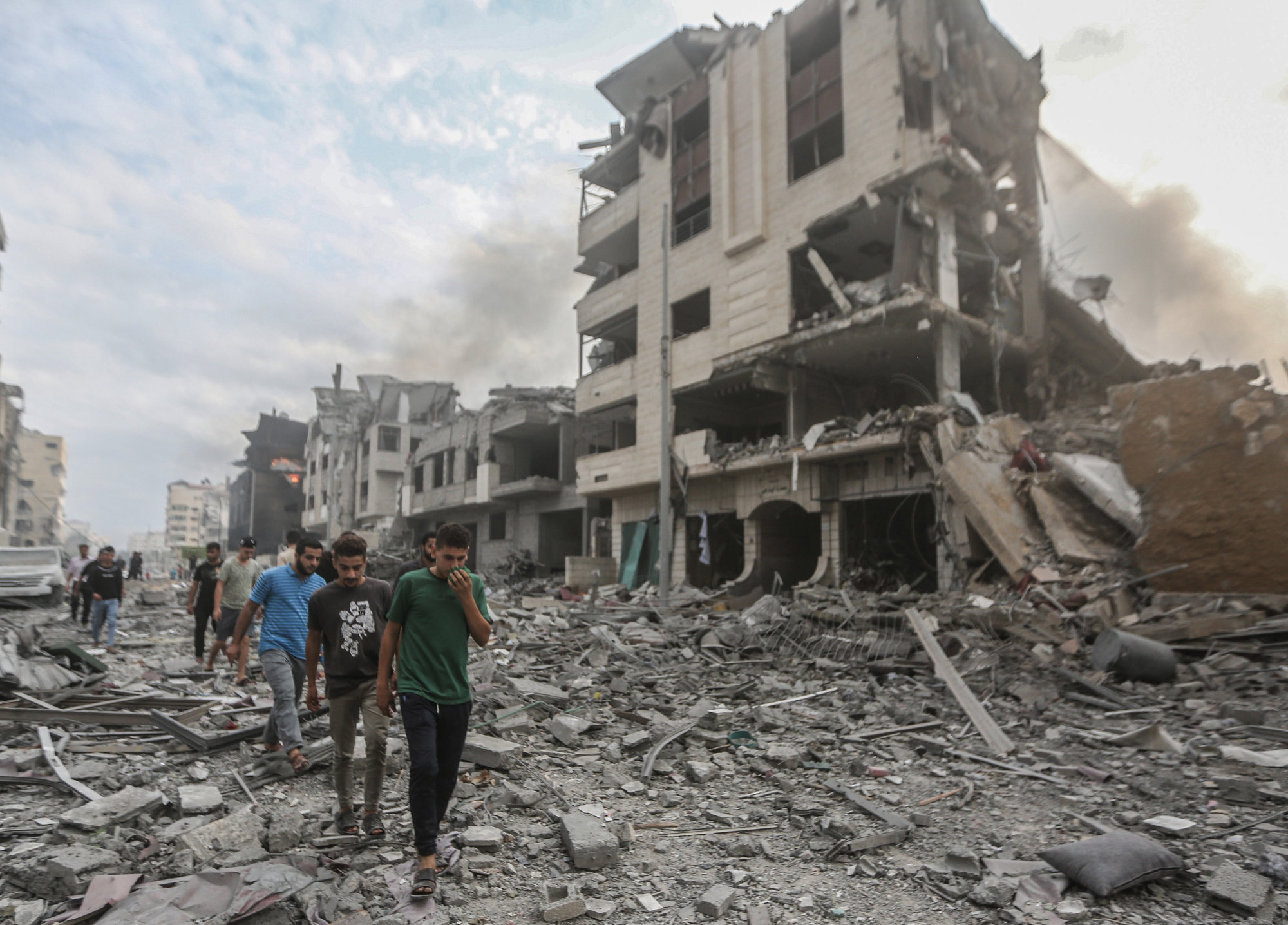 Israel-Hamas war: Israel wants to form emergency government amid ...
