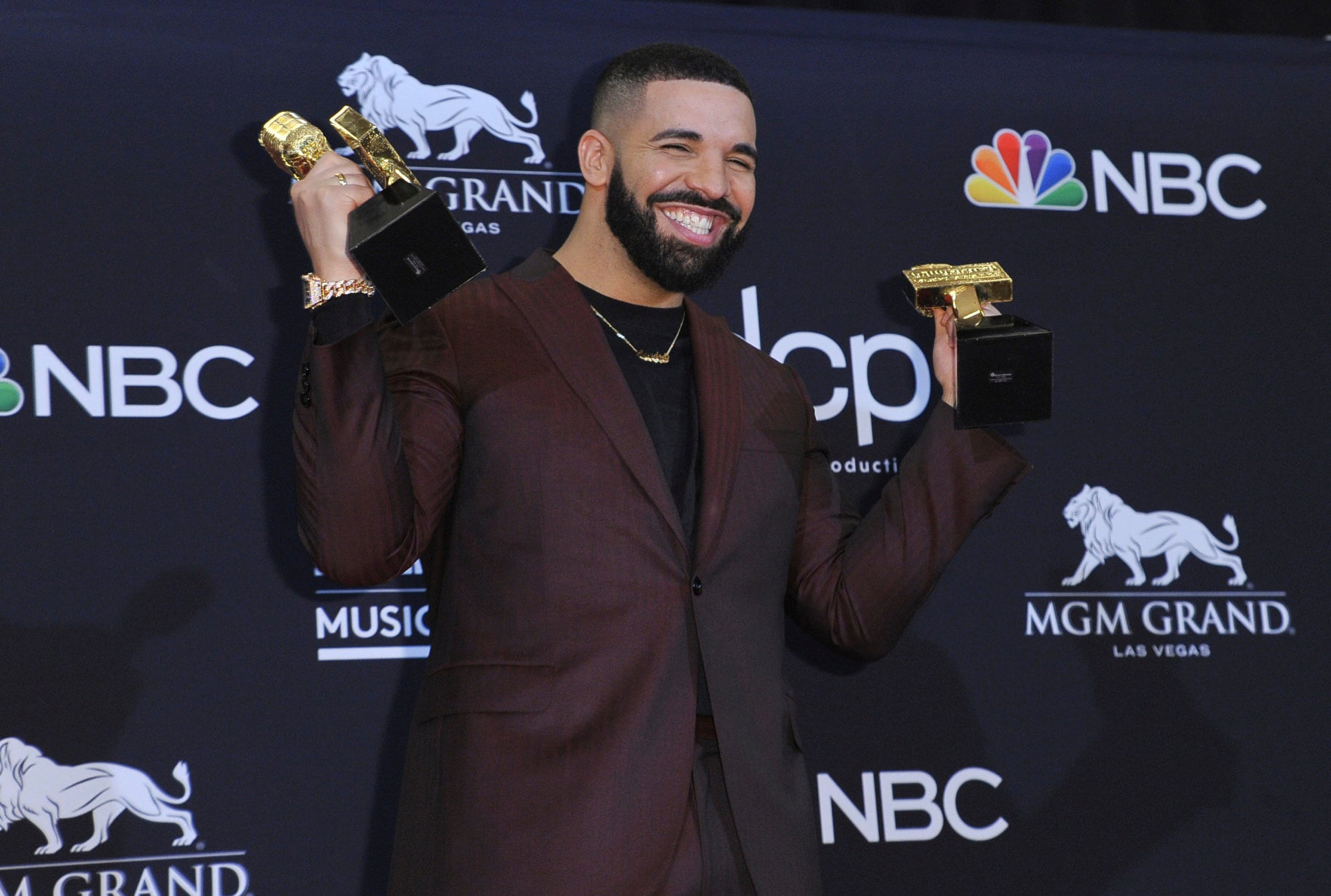 For All the Dogs: Inside Drake’s rags to riches story, from starring on ...