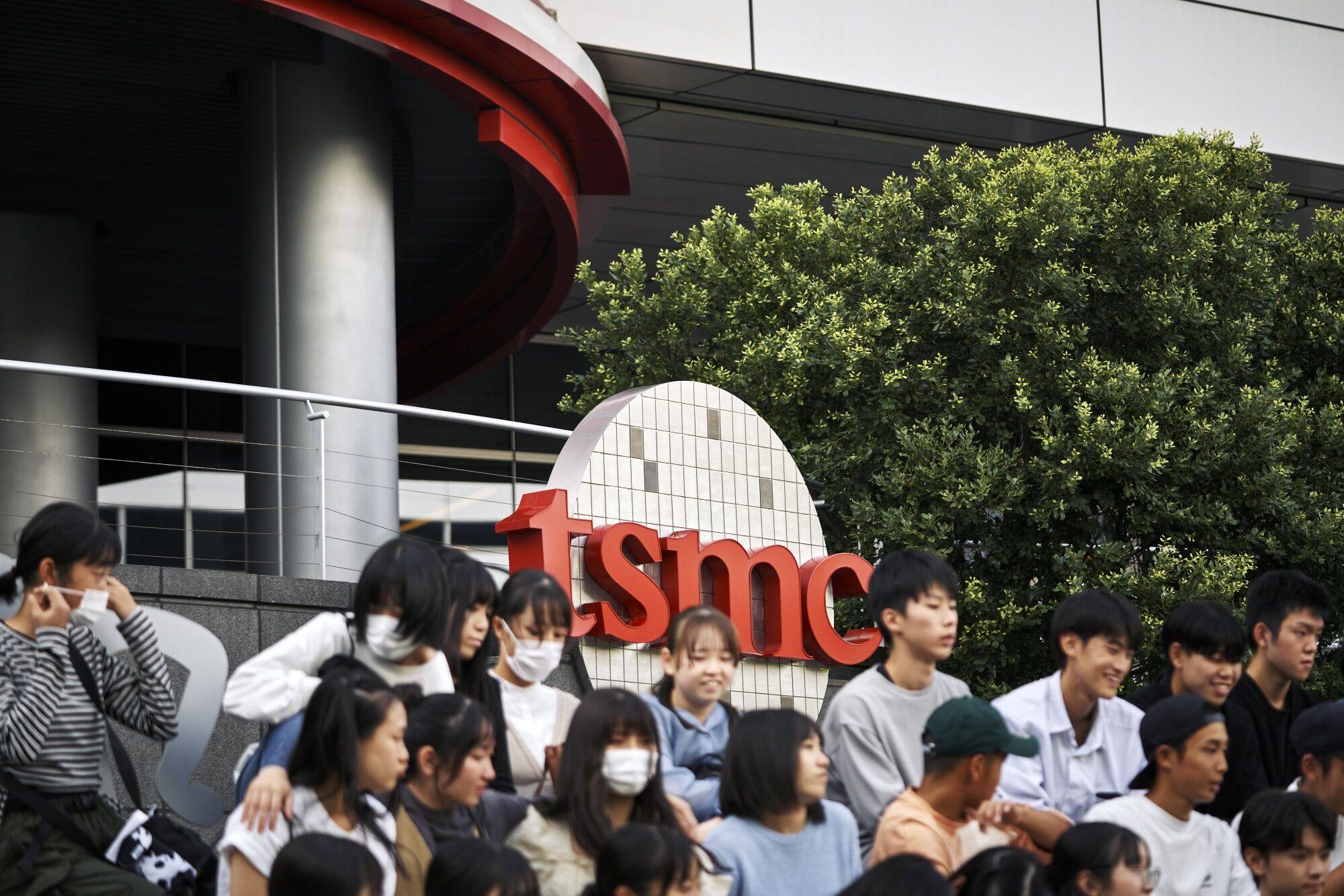 Nervous investors shy away from TSMC on geopolitical risk | South China Morning Post