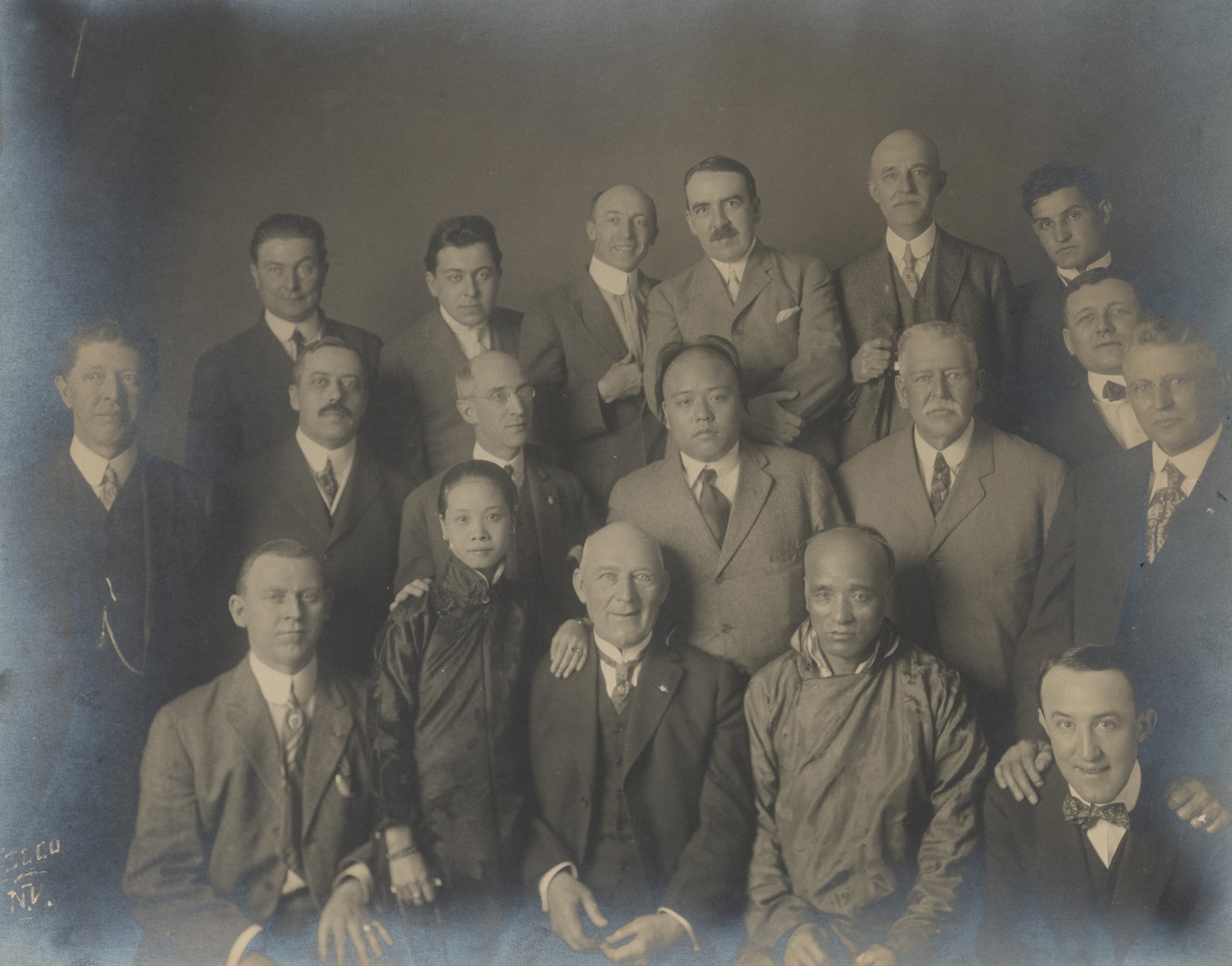 The Chinese child star who wowed the US in the late 19th century ...