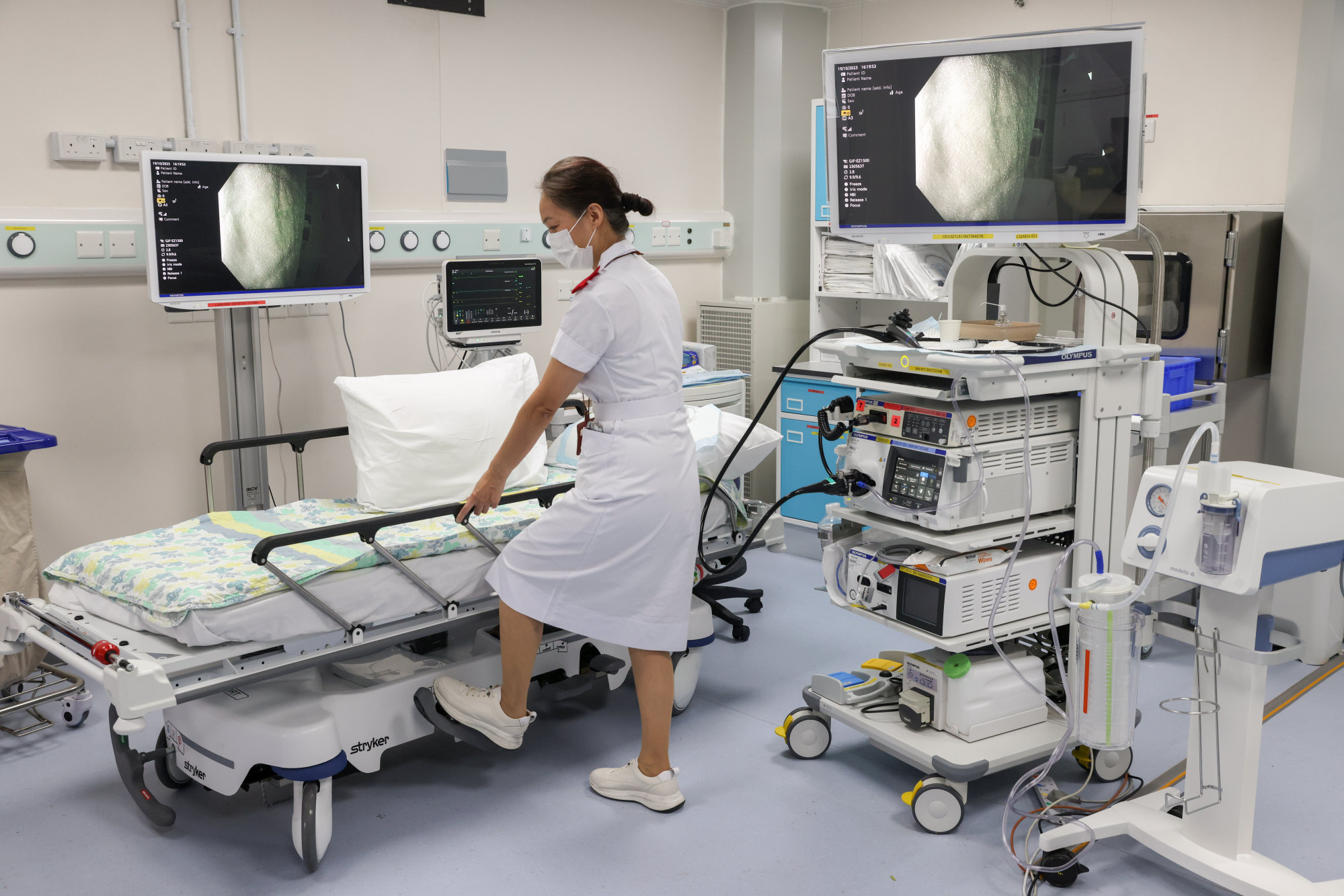 Makeshift Hong Kong Covid-19 hospital to offer more services as ...