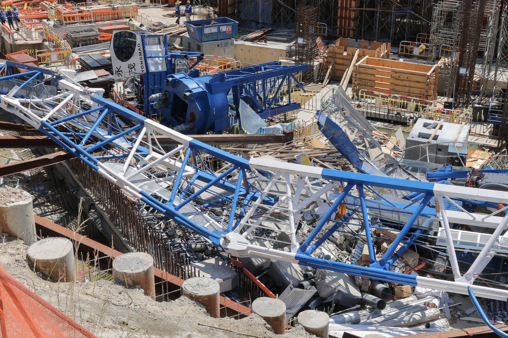 Urgent donation plea for Hong Kong sisters, aged 5 and 8, orphaned ...