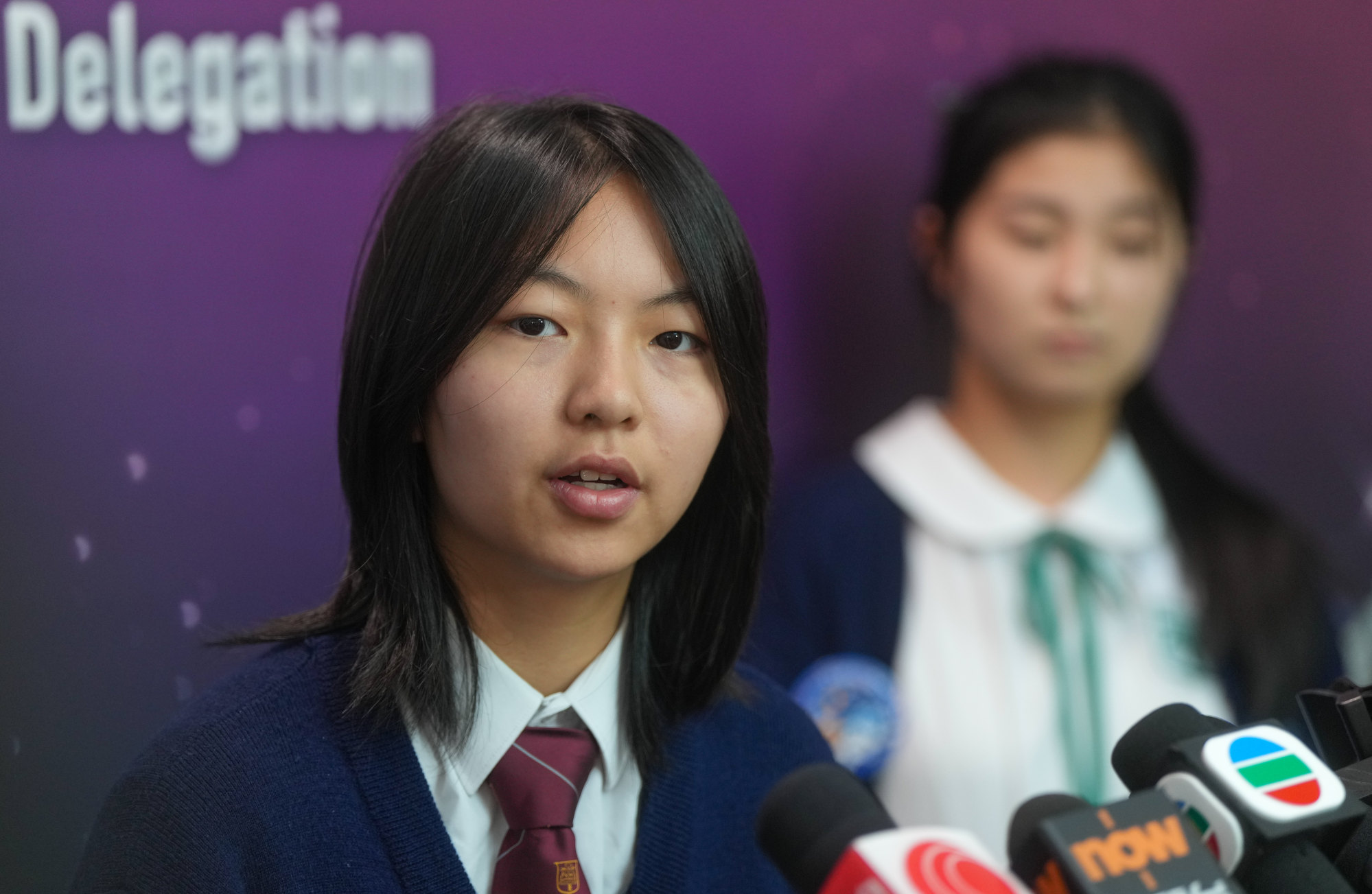 Young Hongkongers over the moon at meeting down-to-earth Chinese ...