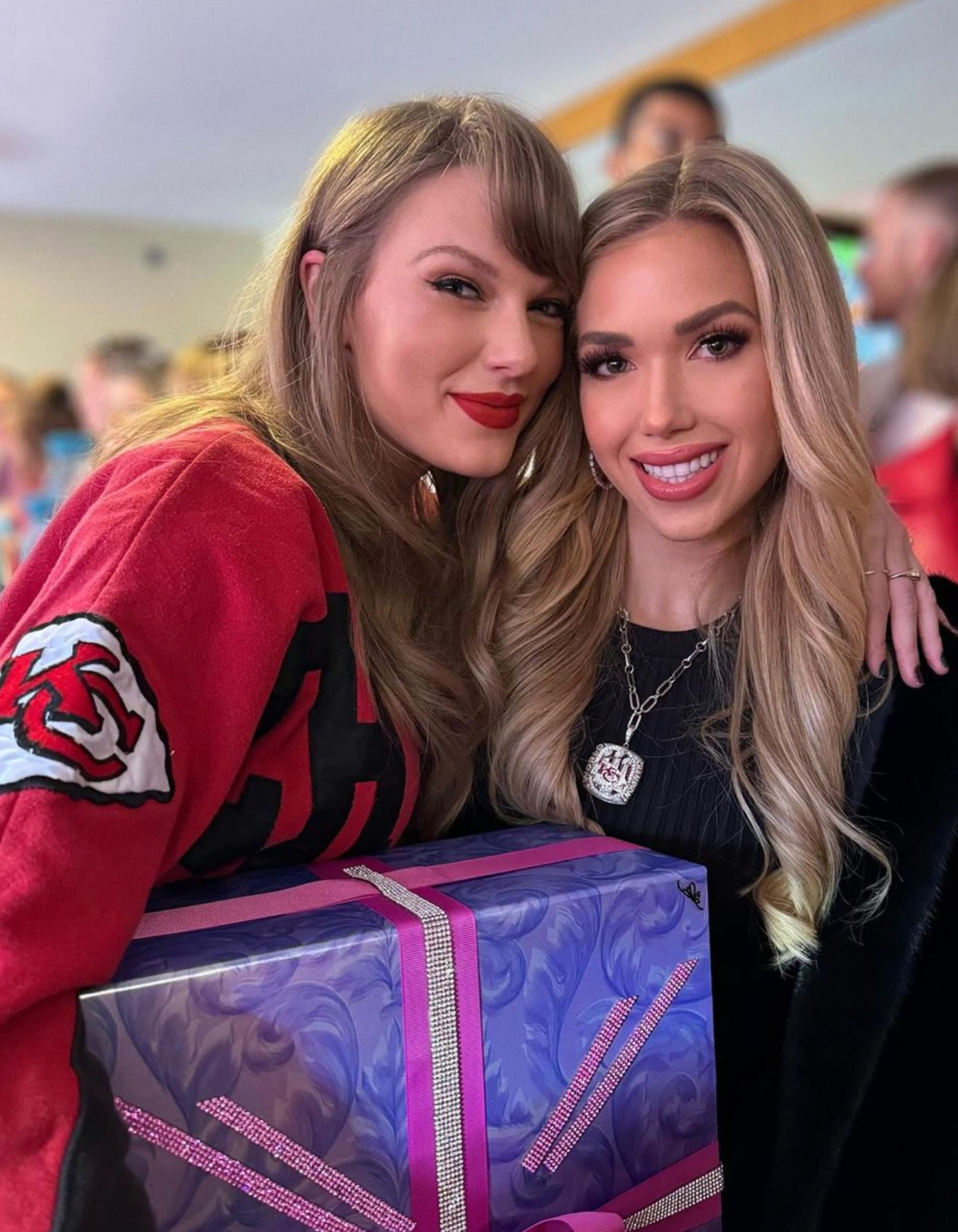 Meet Kansas City Chiefs Billionaire Heiresses Gracie And Ava Hunt Meet Kansas City Chiefs Billionaire Heiresses Gracie And Ava Hunt