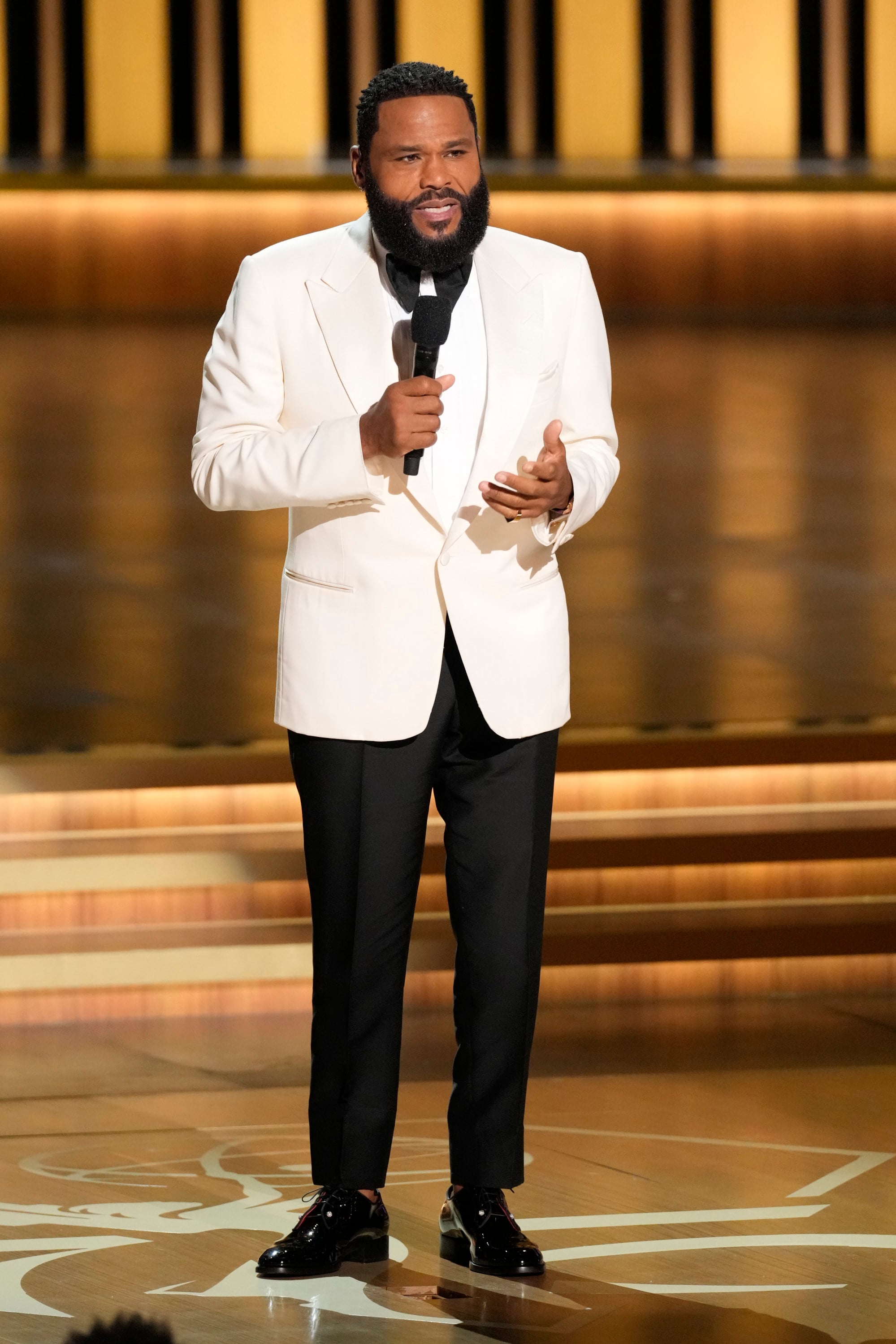 2024 Emmy Awards: Succession, Beef and The Bear dominate with best ...