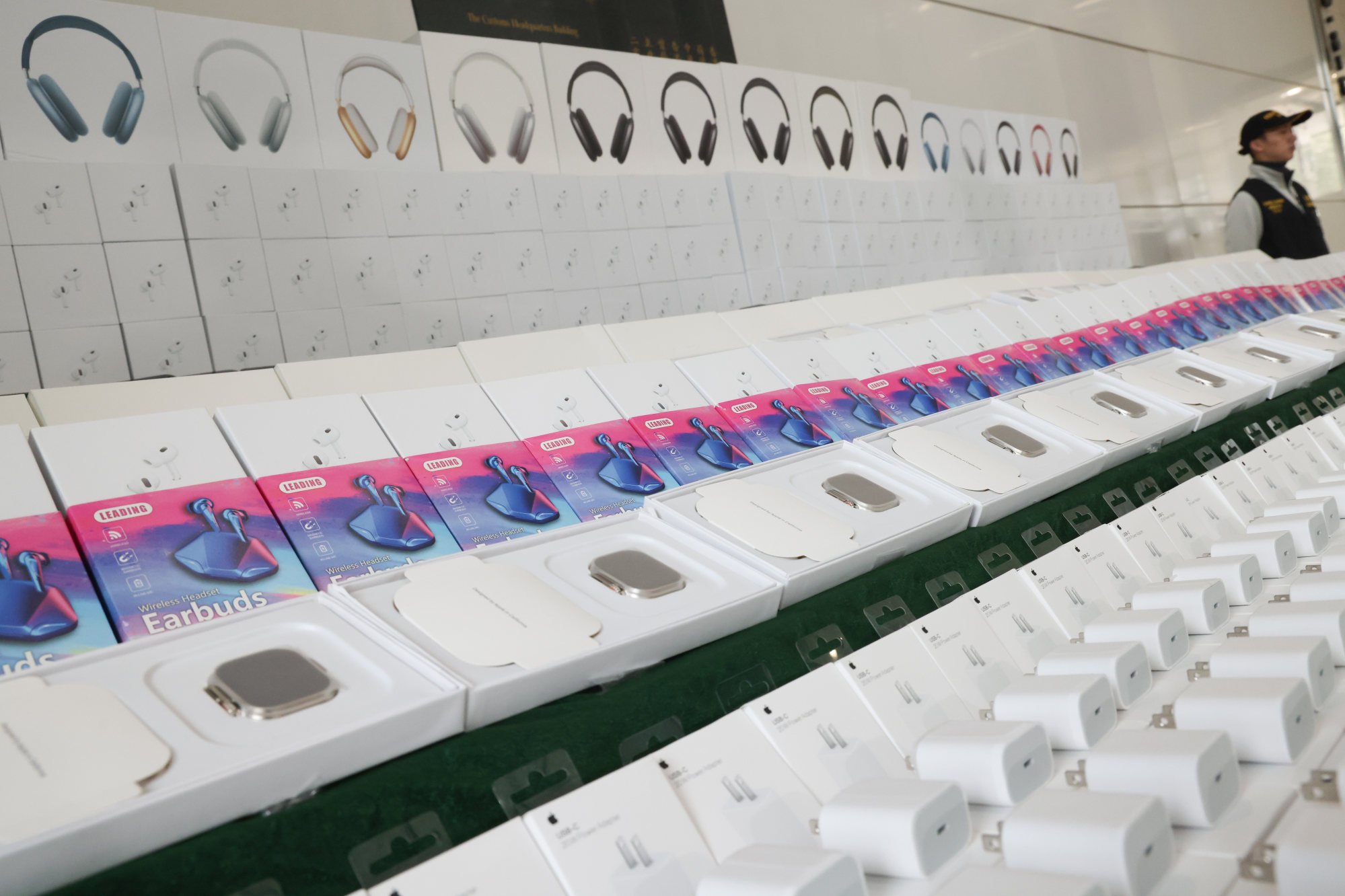 3 arrested as Hong Kong customs seizes HK$10 million in fake electronic ...