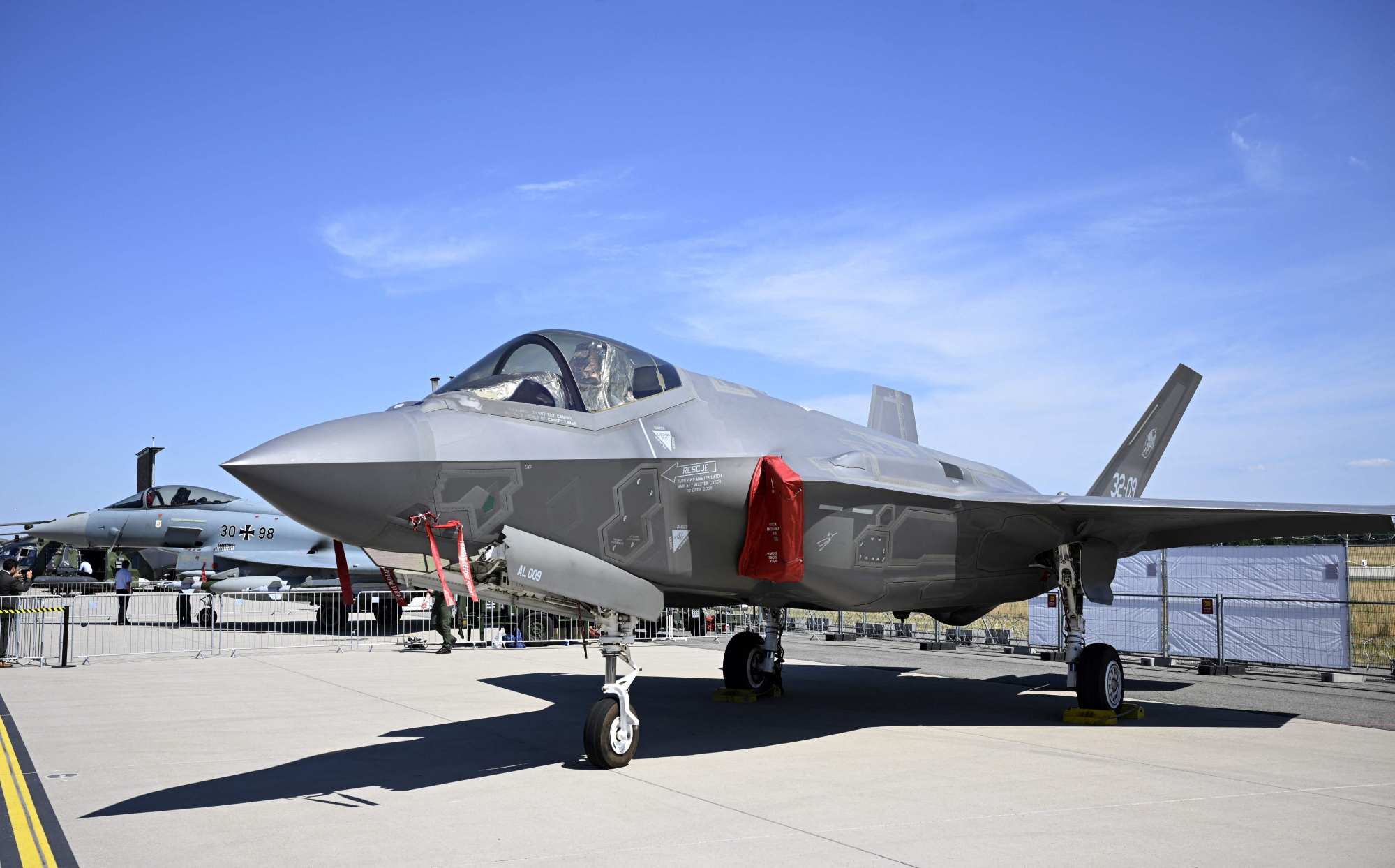 Dutch court orders halt to export of F-35 jet parts to Israel | South ...