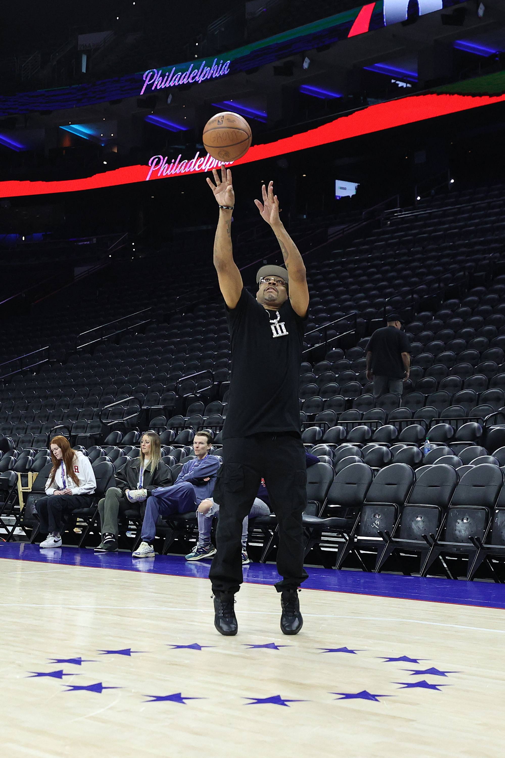 How NBA basketball legend Allen Iverson rebuilt his fortune: he blew US ...