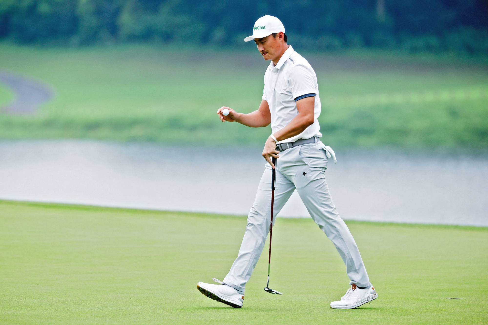 LIV Golf’s Gooch waiting for game to get easy again, Li in the hunt at ...
