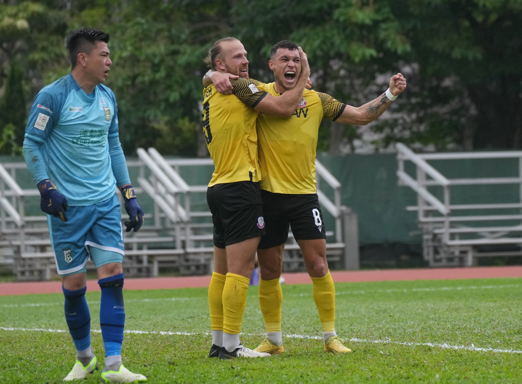 New Hong Kong Premier League champions Lee Man eye football dynasty ...
