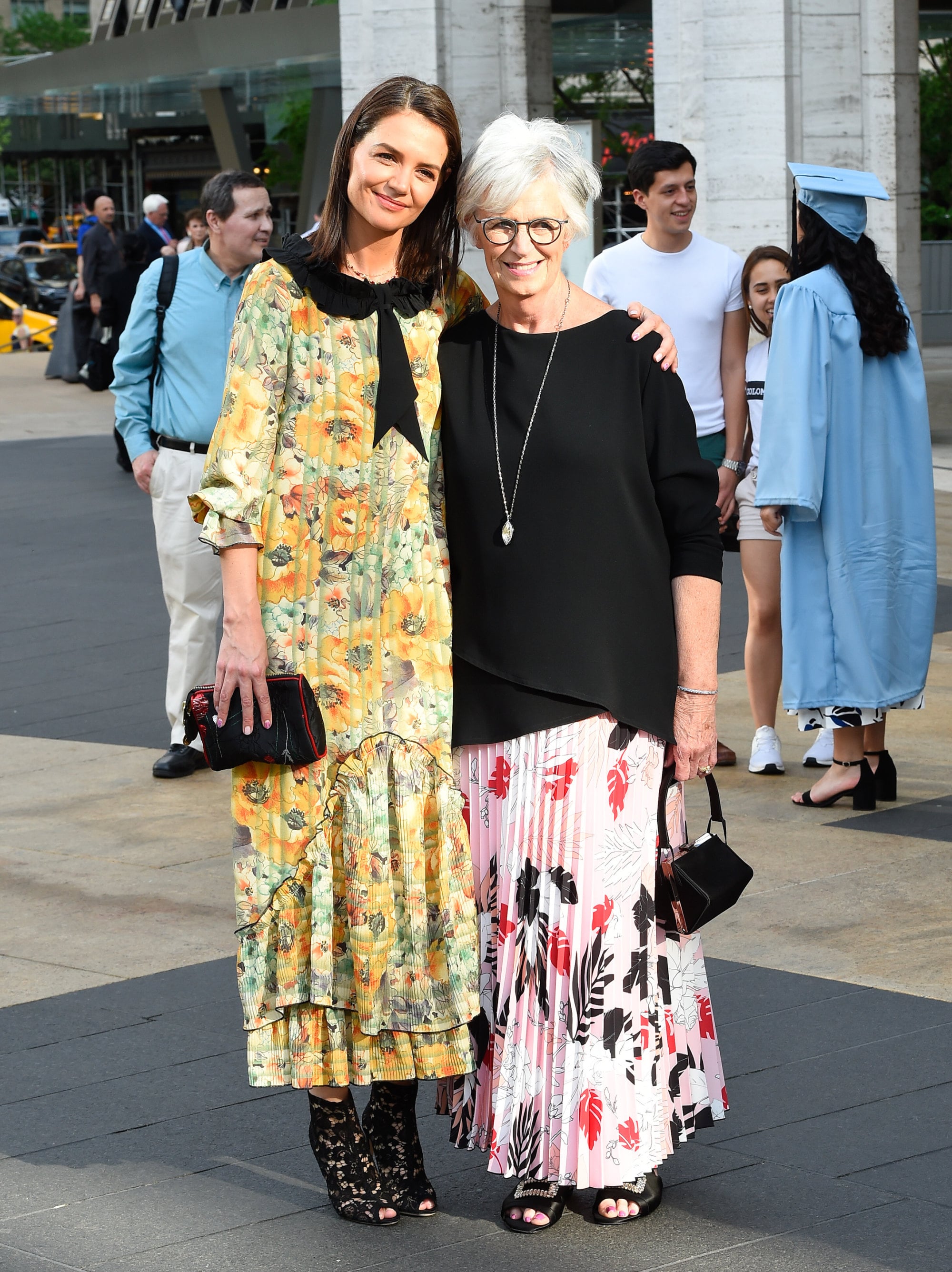 Who are Katie Holmes’ parents, and did they ever like Tom Cruise? The ...