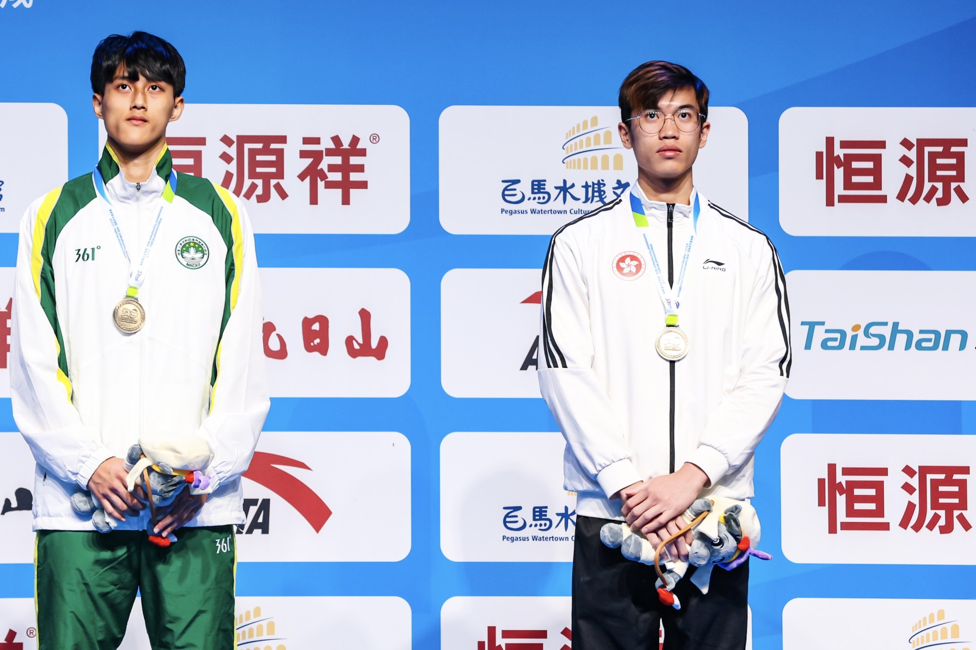 Chinese sanda vs Korean taekwondo: Asian martial arts both built on ...