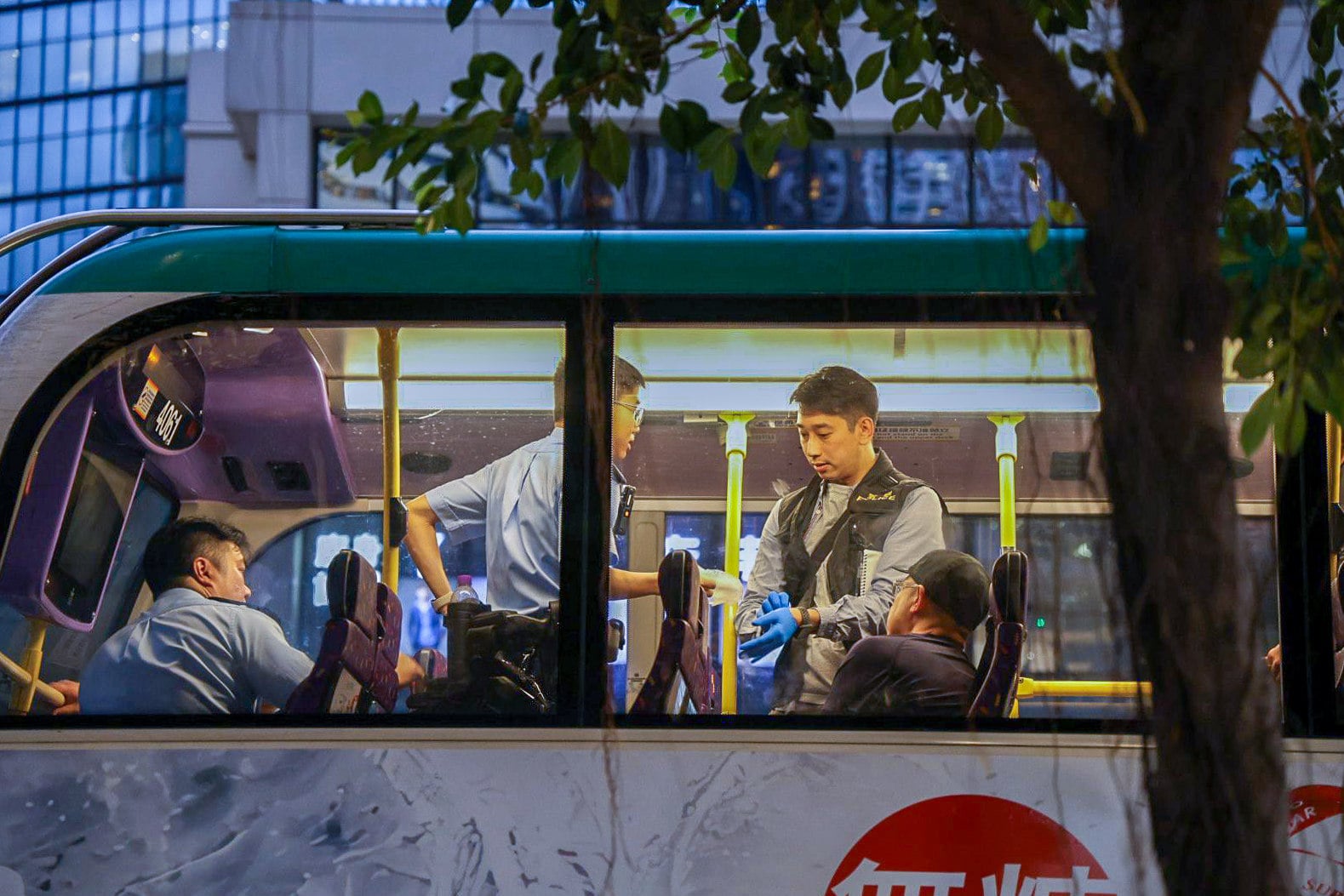 Blade concealed between Citybus double-decker seats sparks police probe ...