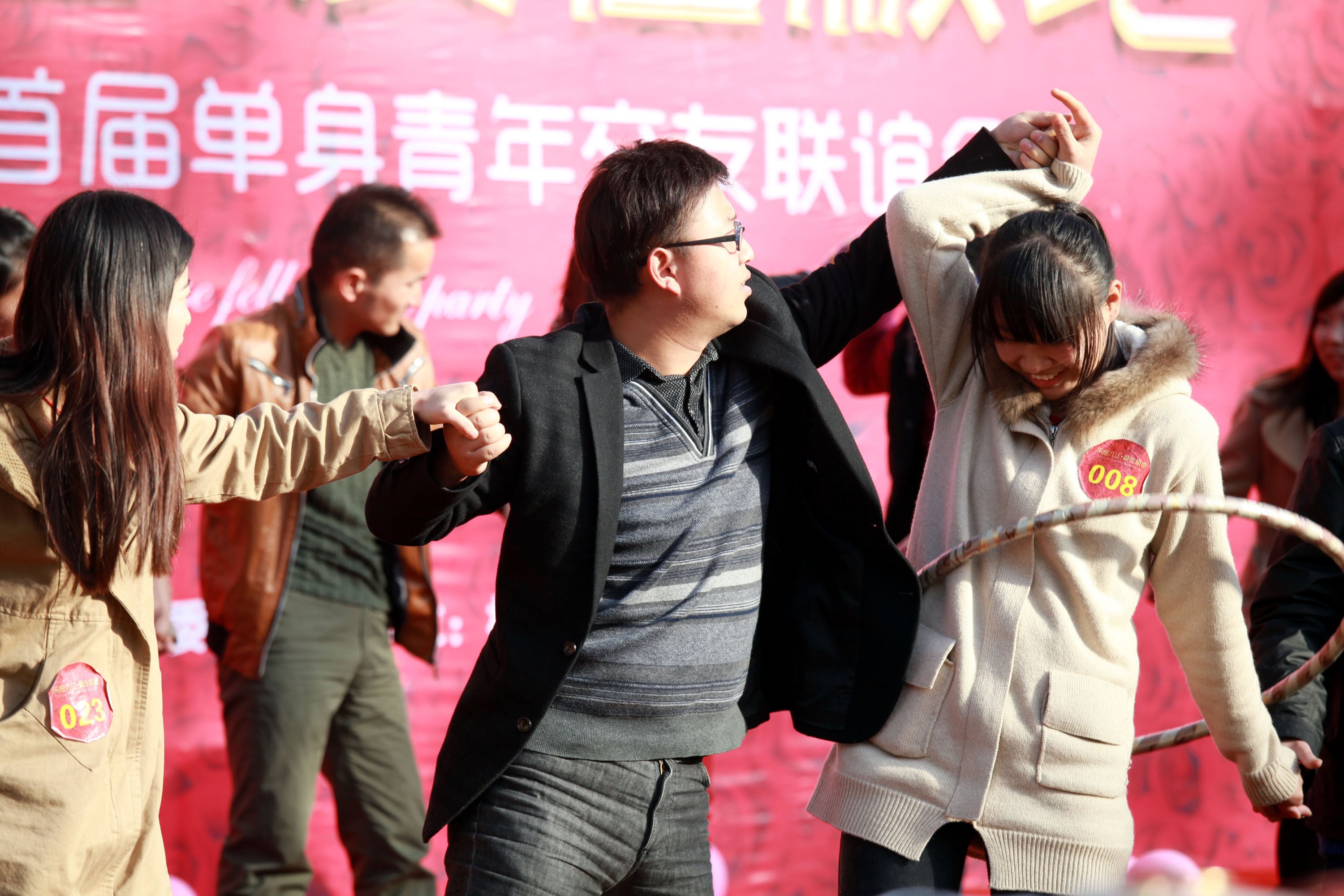 Chinese man marries woman 3 days after blind date video call, regrets 9 ...